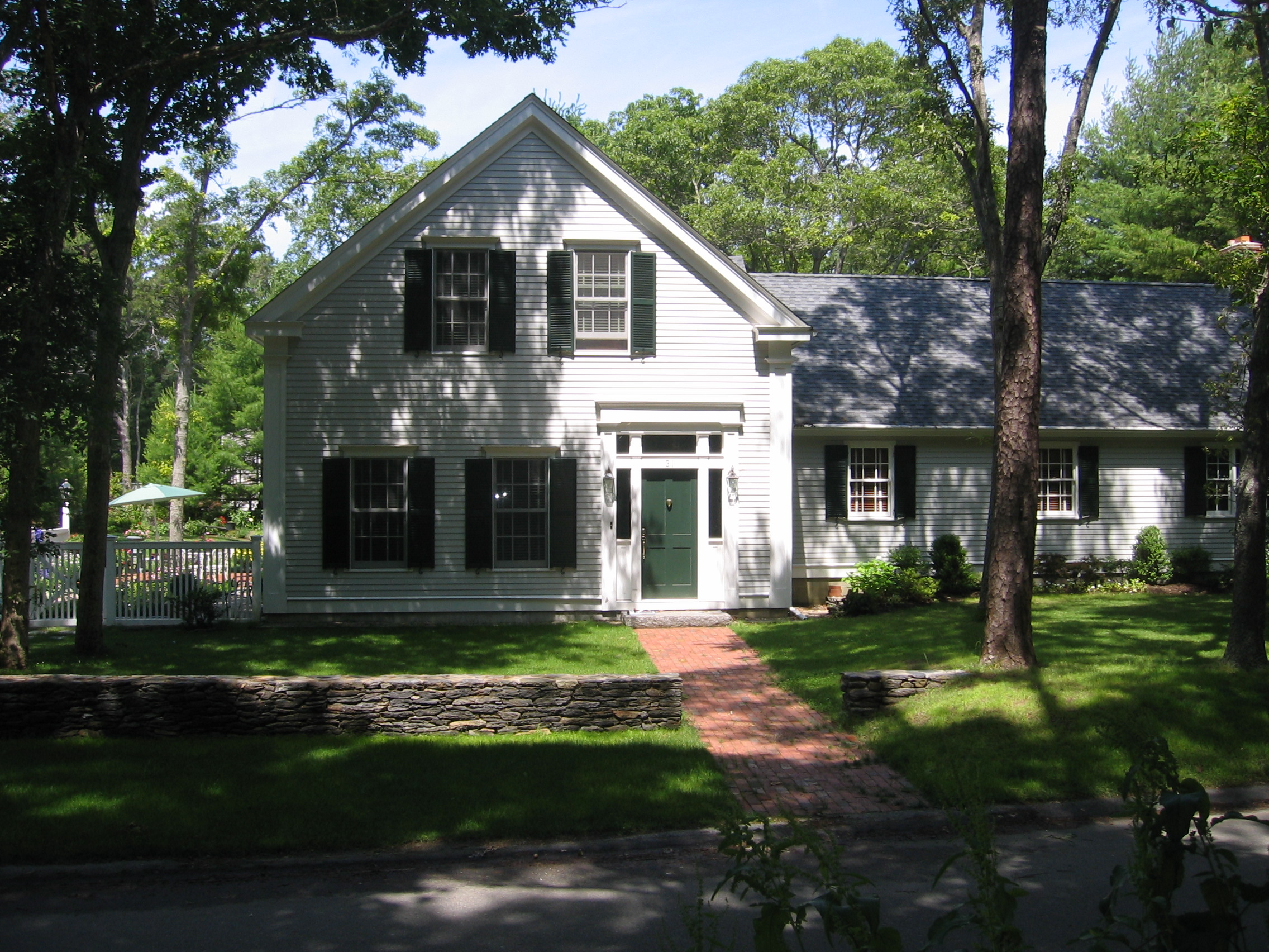 Cape Cod Cottage - Airbnb