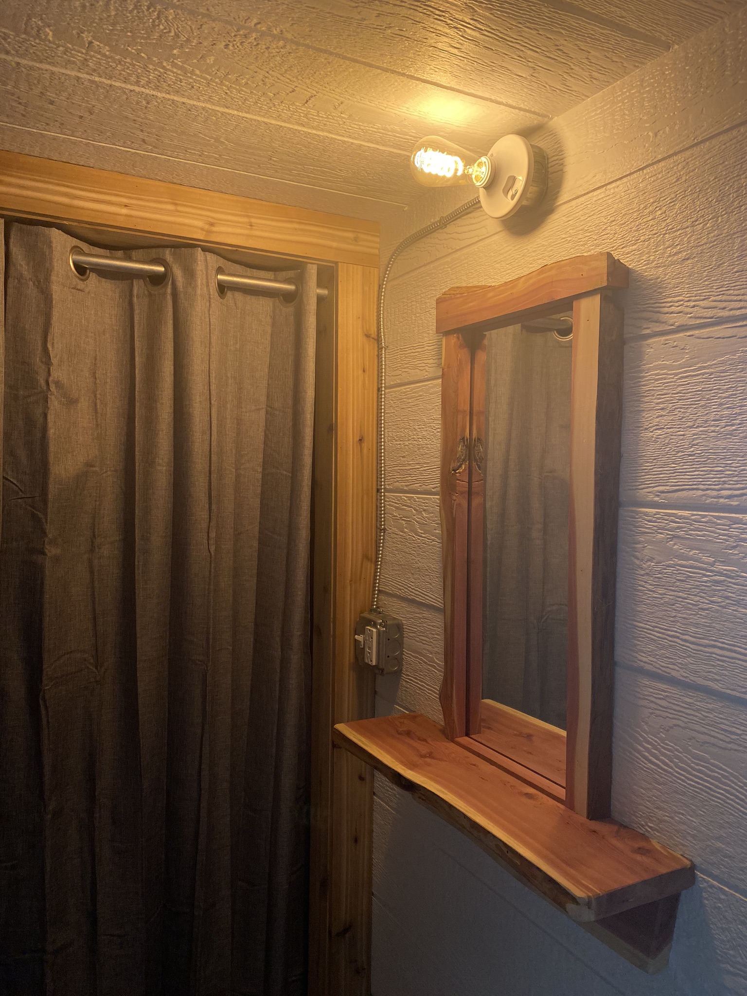 Glamp! Tiny home in wooded forest, pond view! - Tiny houses for Rent in ...