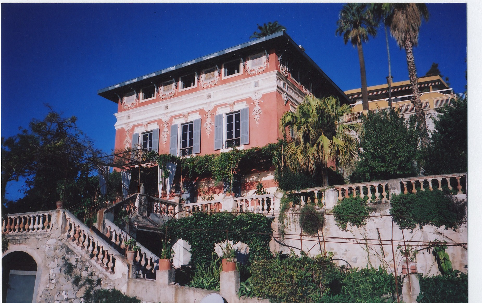VILLA LA FAVORITE