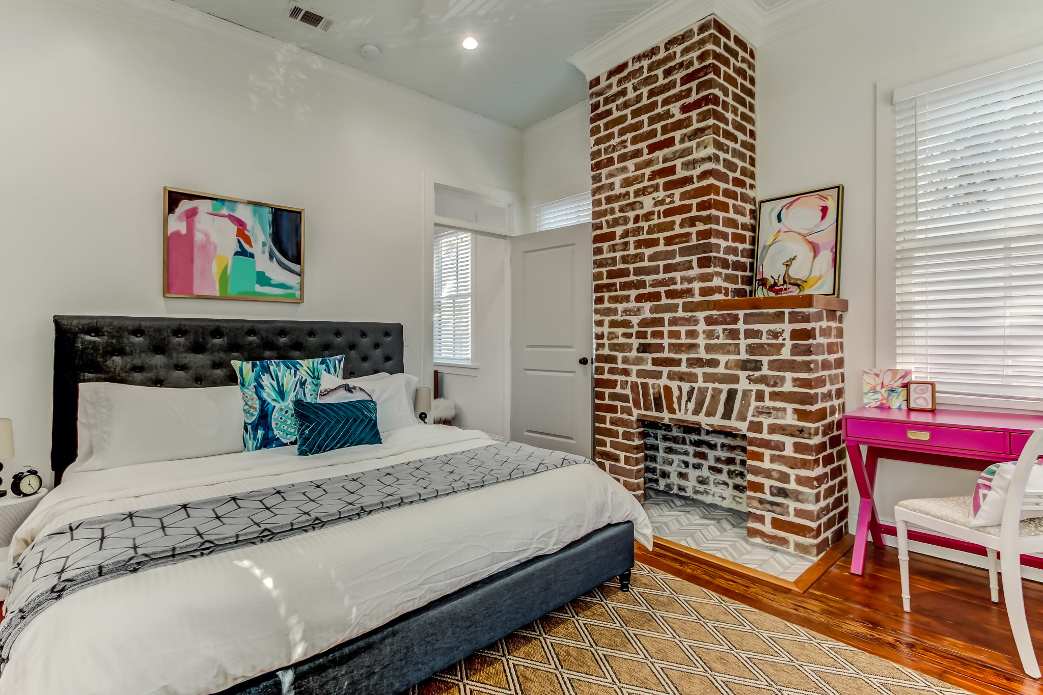 The PERFECT Mix of Historic Charm and FUN!!! - Condominiums for Rent in ...