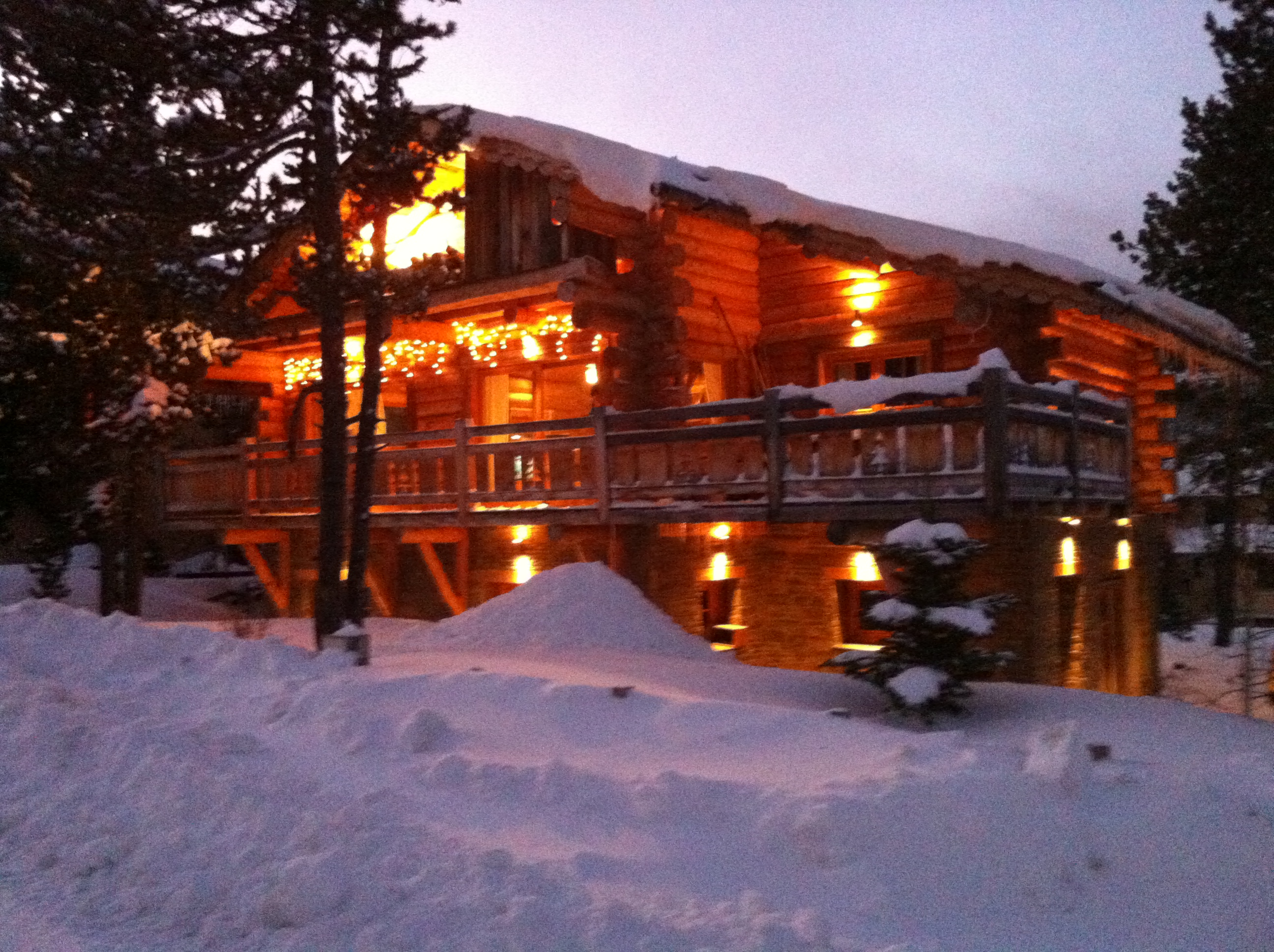 Formiguères Chalet rondins 135m² près station ski - Houses for Rent in ...