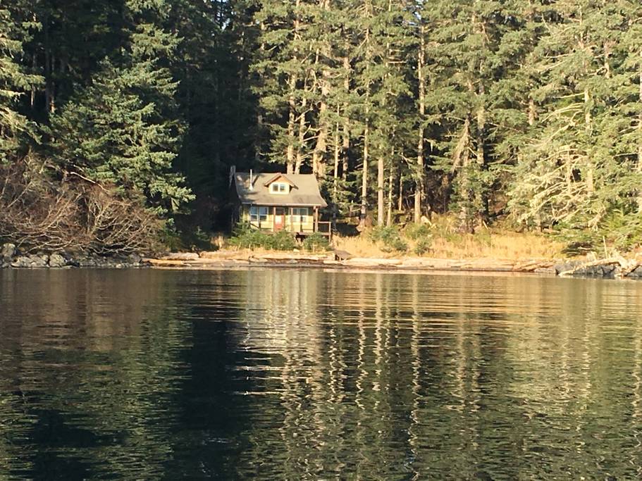 Kasiana Island kayak cabin - Cabins for Rent in Sitka, Alaska, United ...