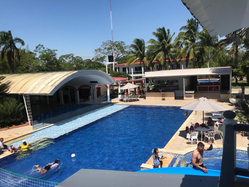 Finca turística Manzanares, Granada-Meta - Casas en renta en Granada ...