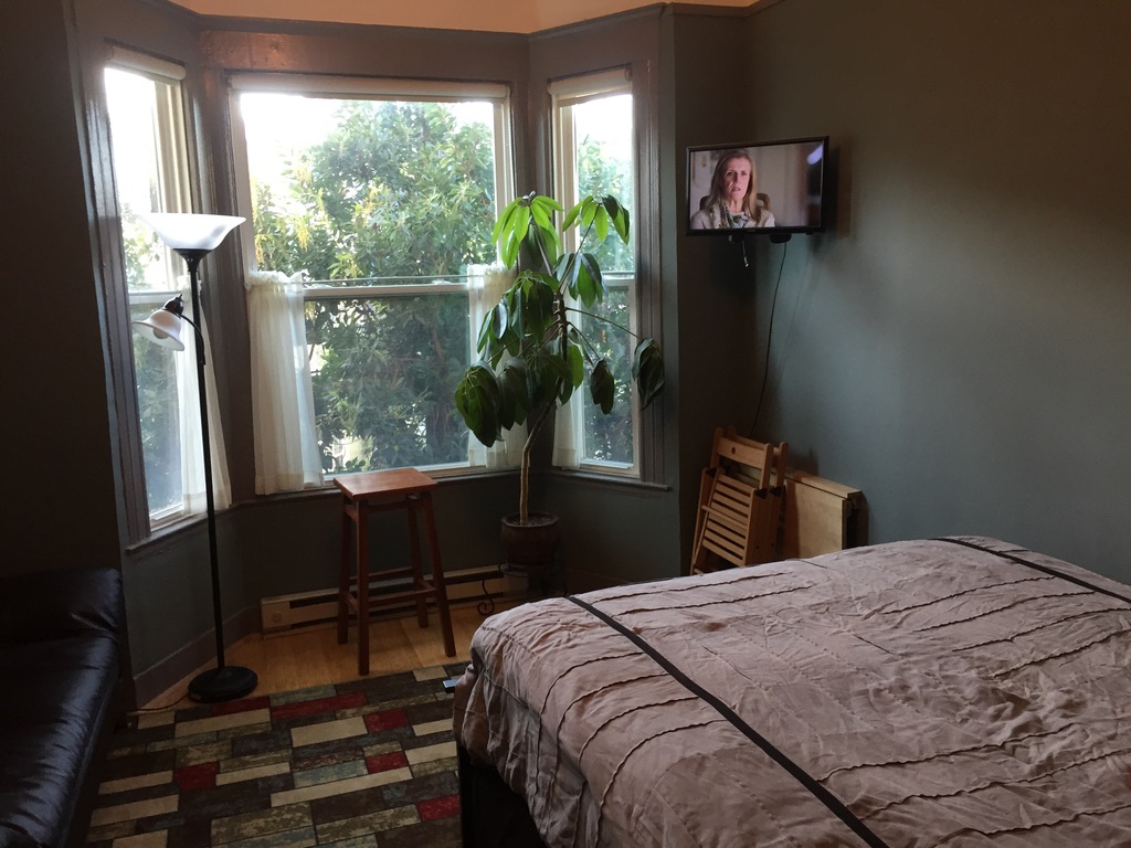 Sunny Room Overlooking Charming Side Street - Guest suites for Rent in ...