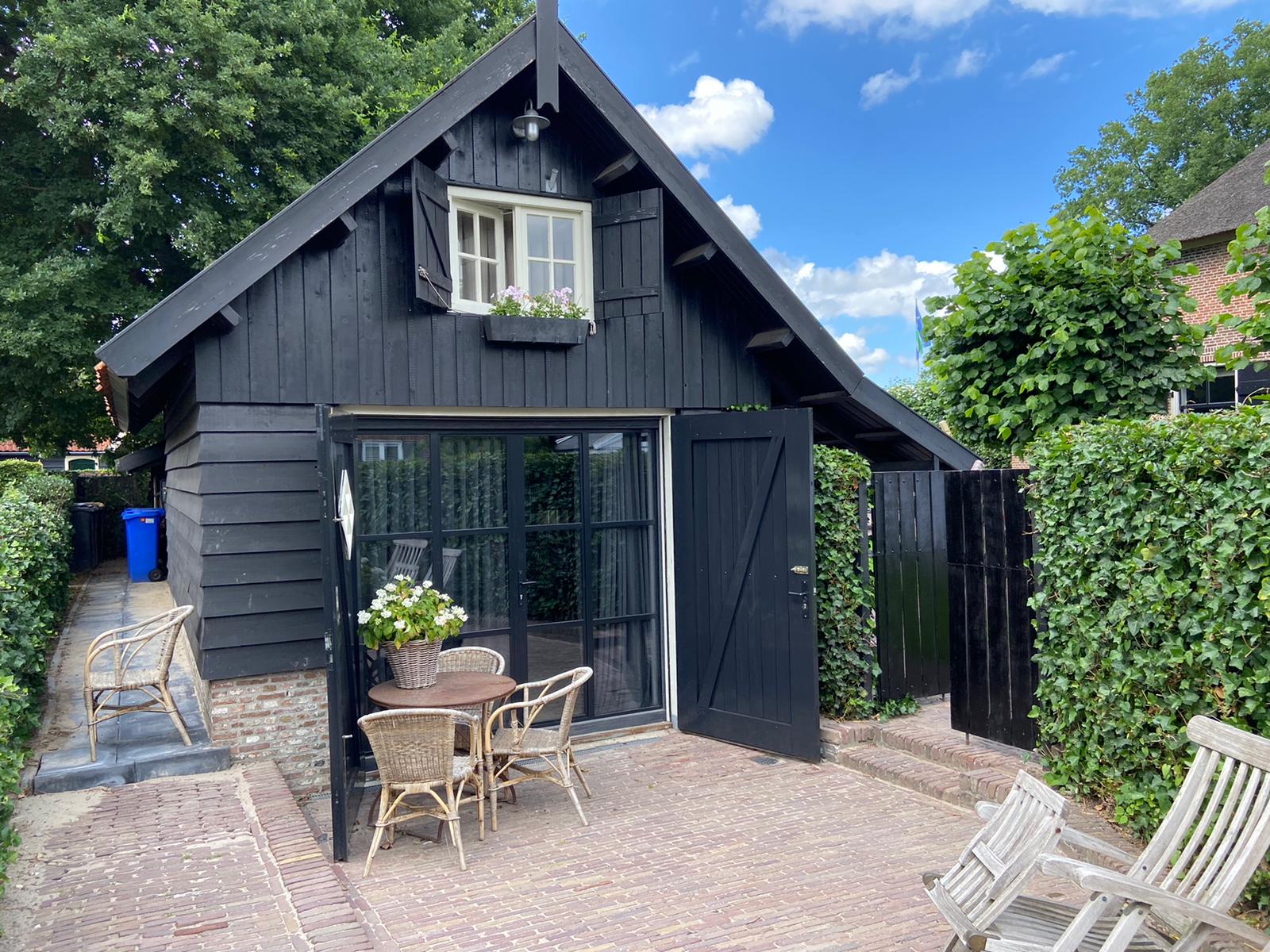Blaricum, centrum oude dorp! - Cabins for Rent in Blaricum, Noord ...