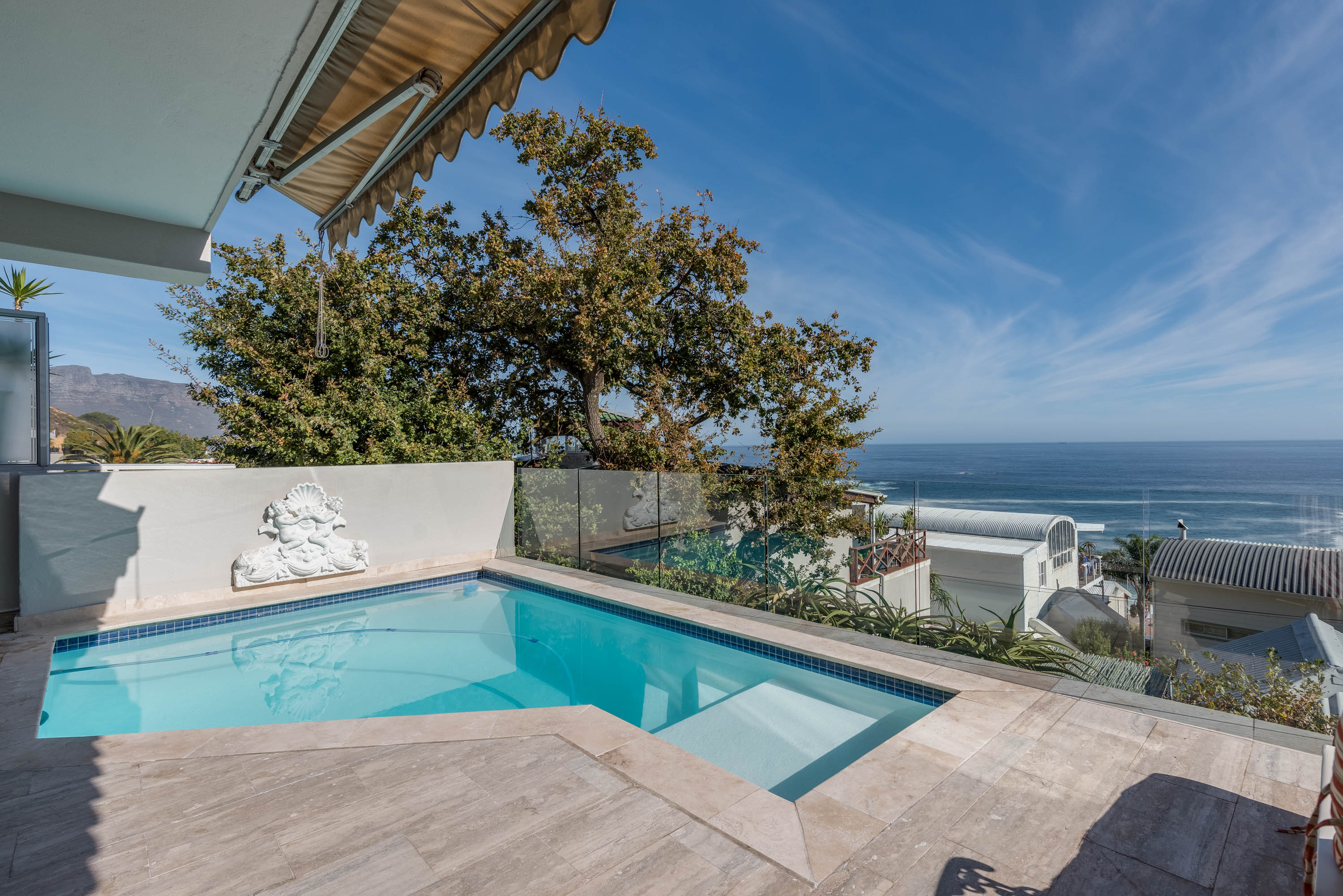 Clifton Views - Houses for Rent in Cape Town, Western Cape, South Africa