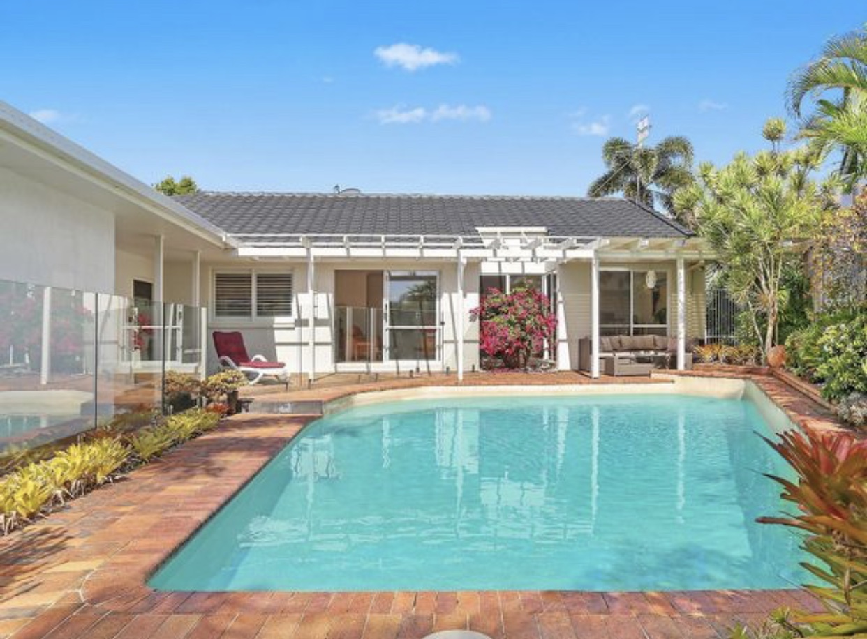 Noosa Heads Home Your Coastal Retreat - Maisons à louer à Noosa Heads ...