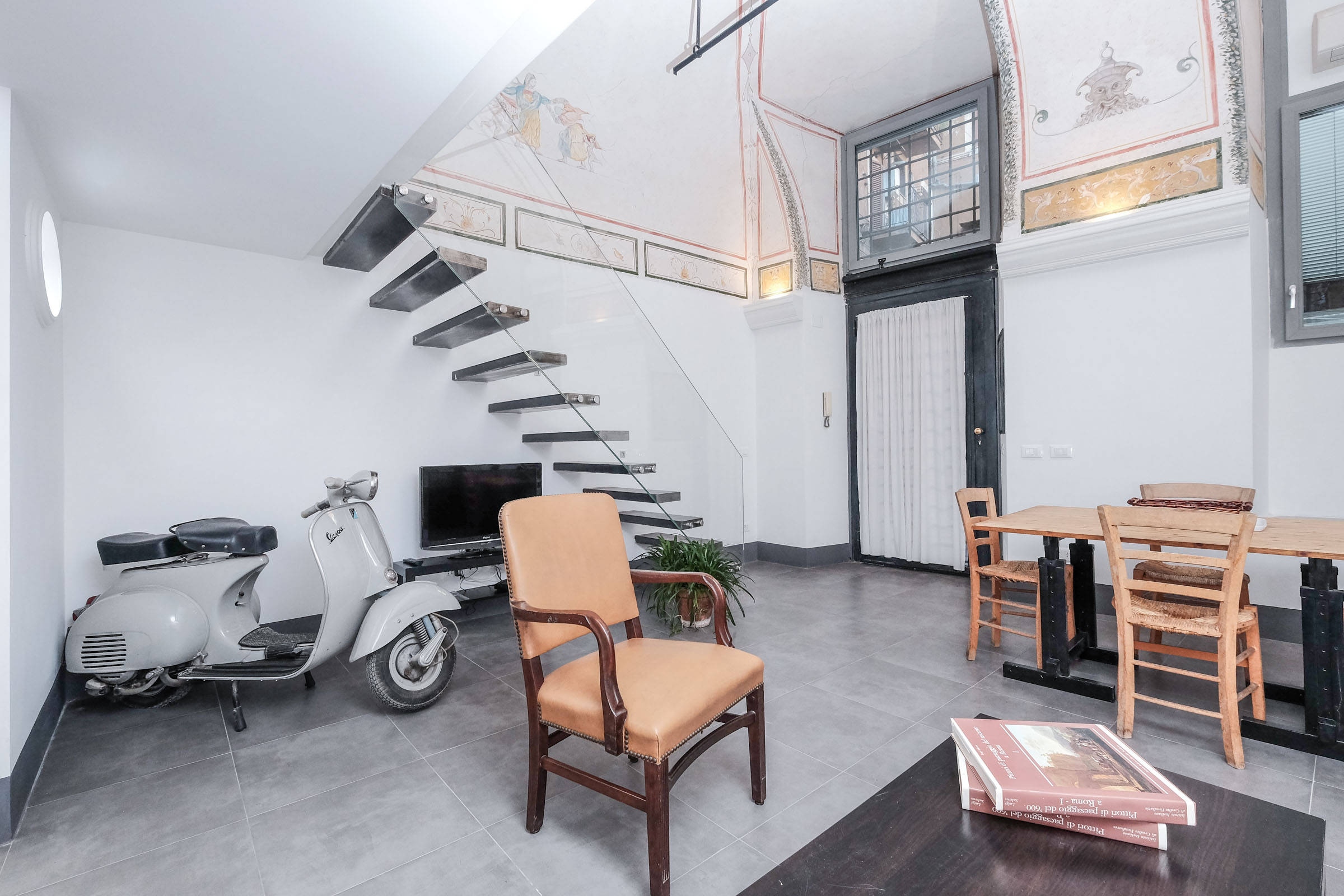 Beautiful Art Loft Trastevere - Lofts for Rent in Rome, Lazio, Italy ...