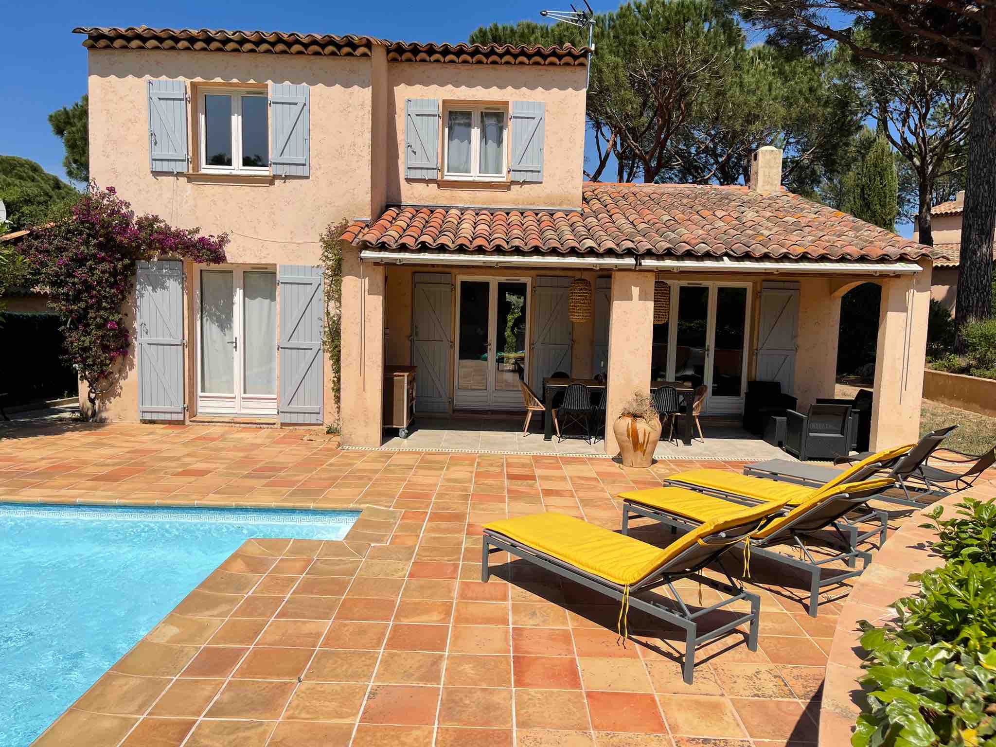 Beautiful villa with a pool in SAINTE MAXIME - Airbnb