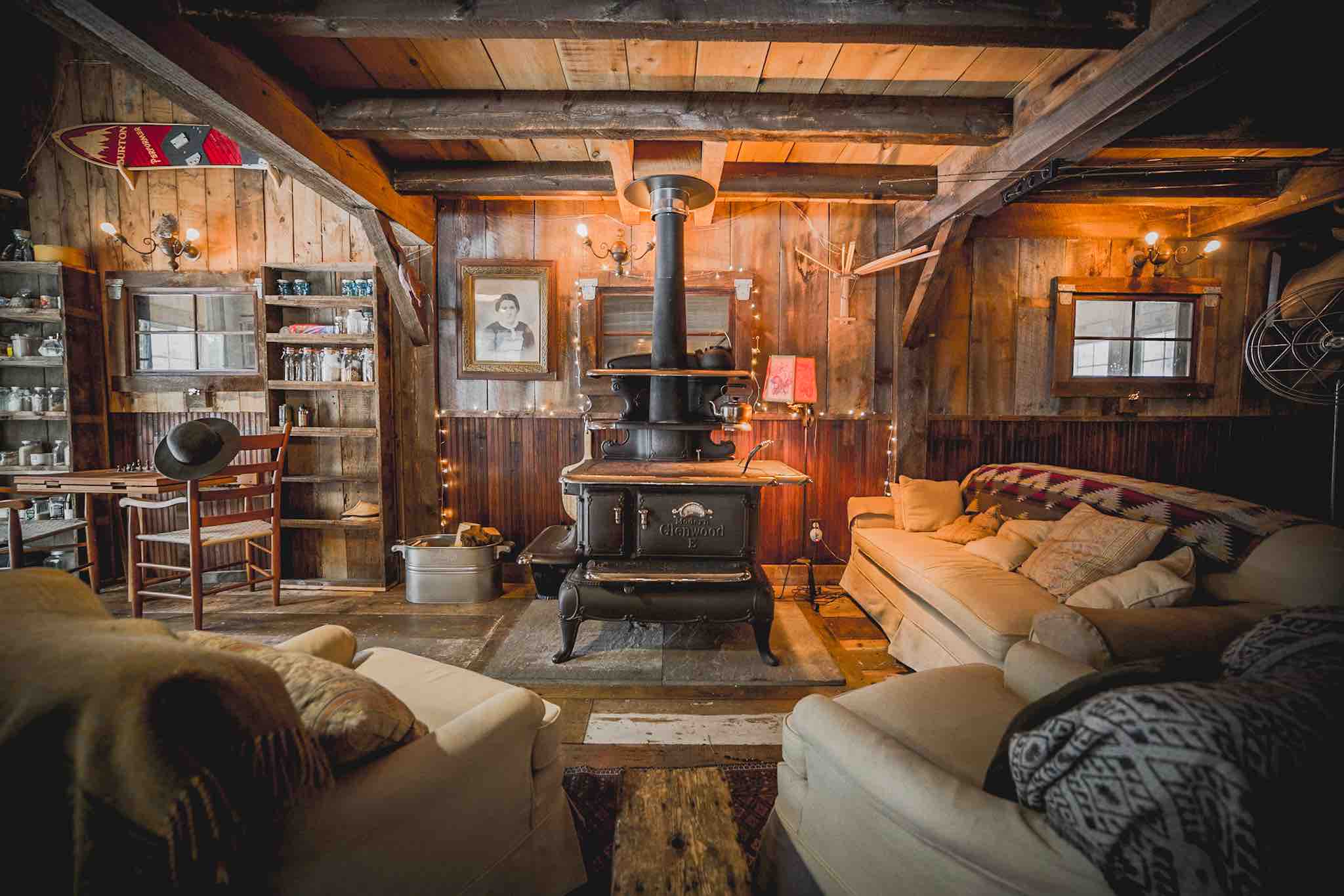 Stunning-Vintage-Rustic-Barn!!! - Cabins for Rent in Londonderry ...