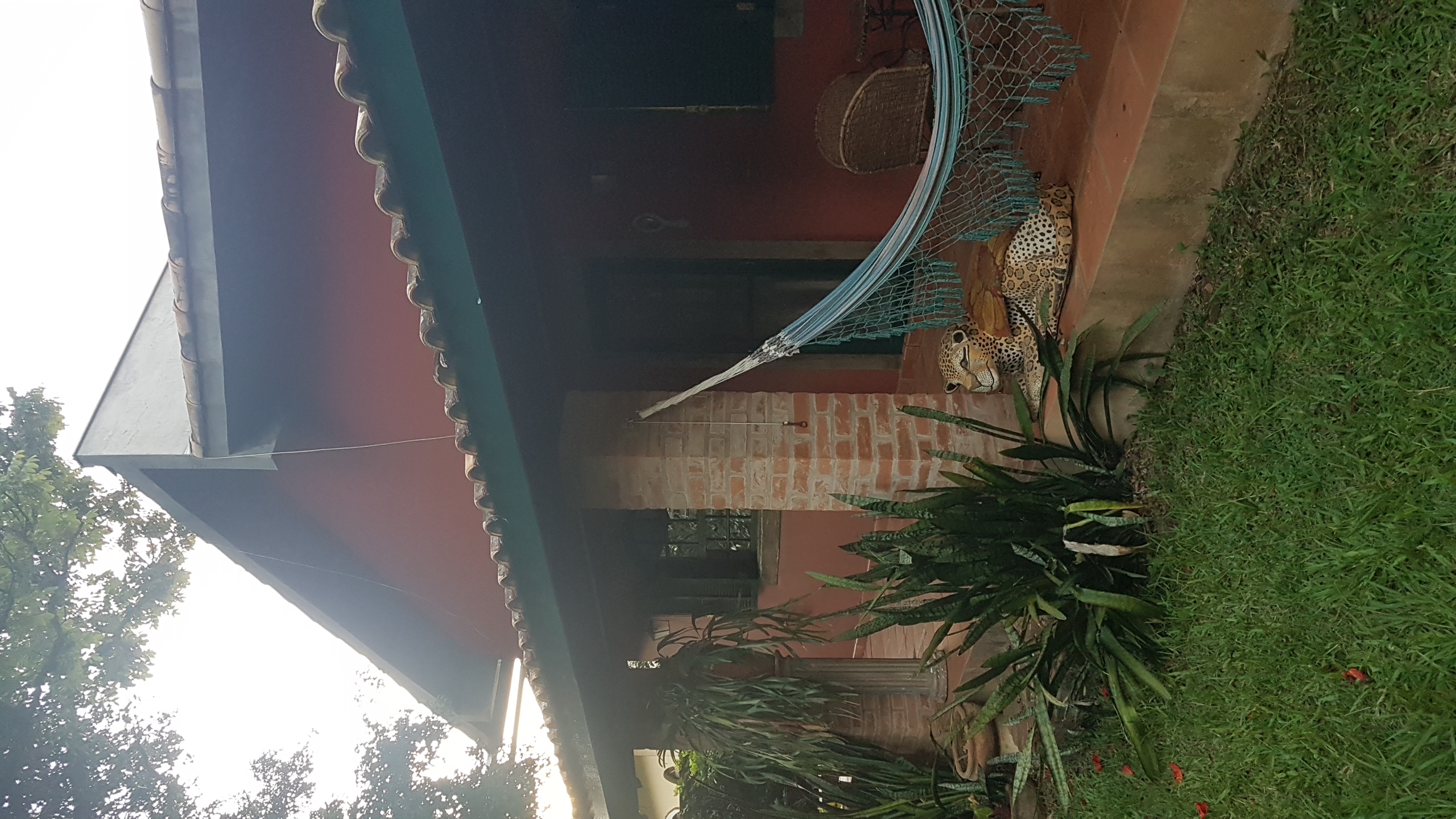 chalé rustico na natureza com vista para lago - Casas de campo para ...