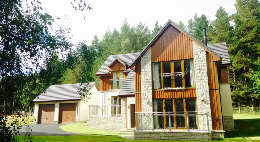 Carn Mhor Lodge, Aviemore - Houses for Rent in Aviemore, Highlands ...