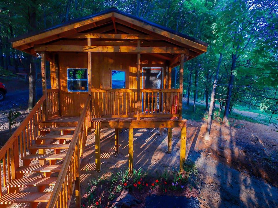 Foxtail Orchards - "The Fox Den" - Cabins for Rent in Tazewell ...