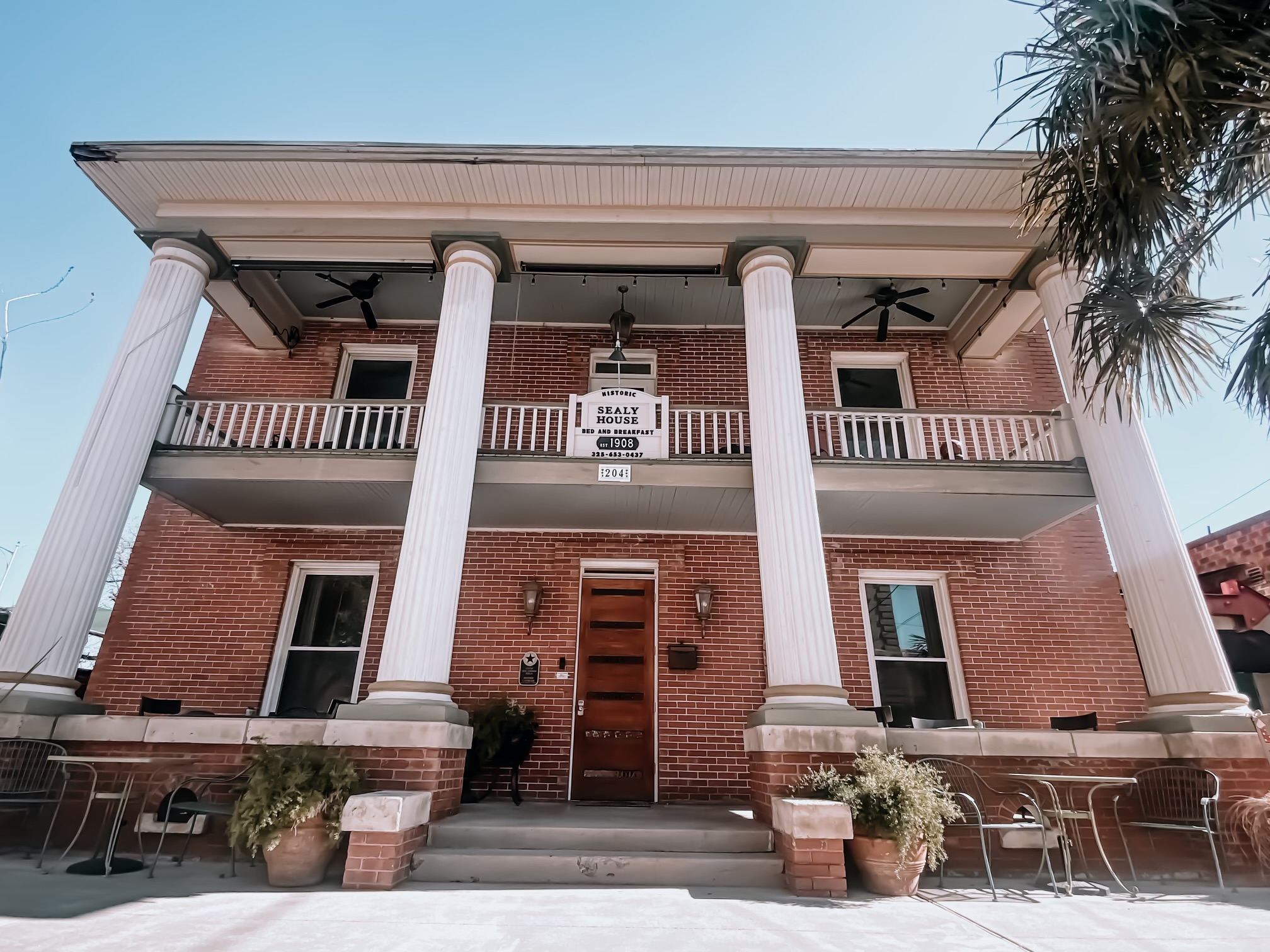 The Antebellum Bed And Breakfasts For Rent In San Angelo Texas the-antebellum-bed-and-breakfasts-for-rent-in-san-angelo-texas