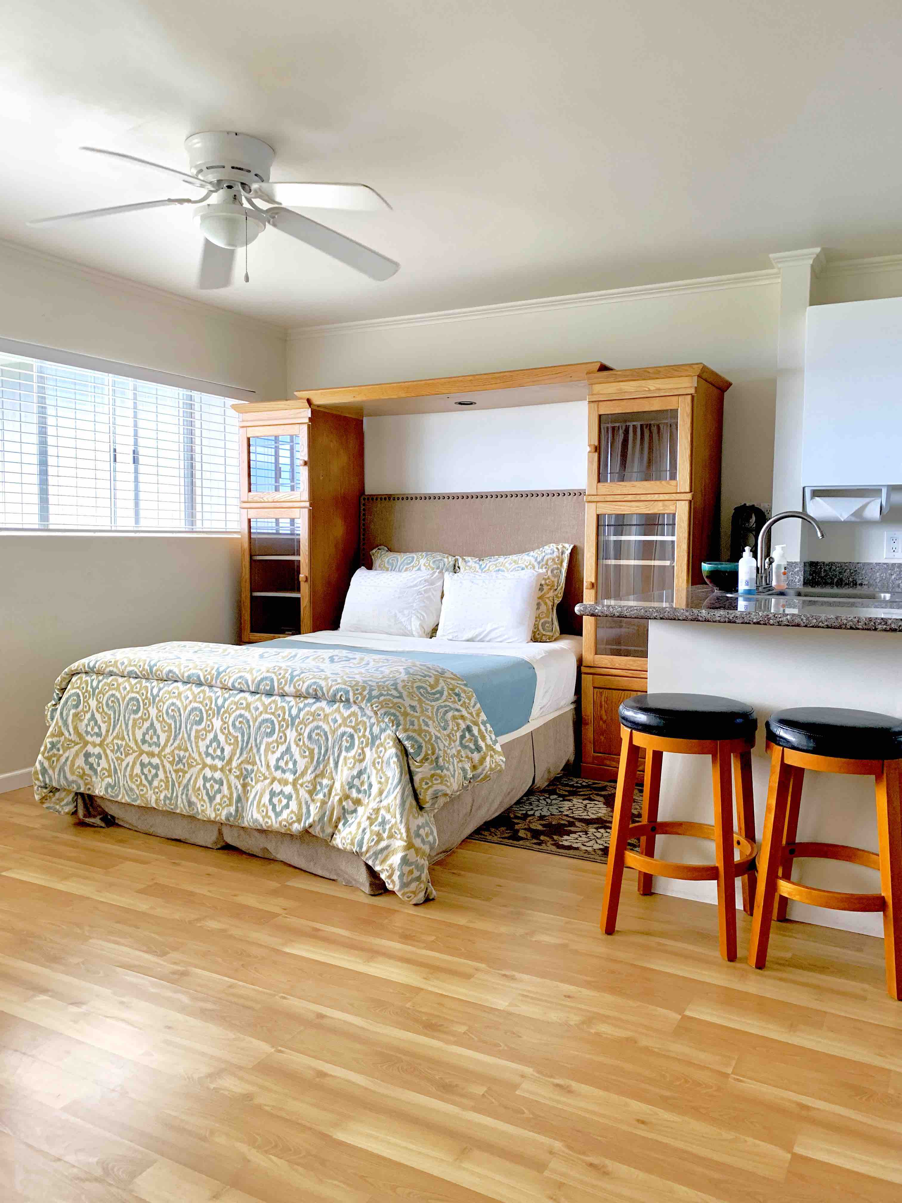 Cozy, Private Studio with an Incredible View! - Guest suites for Rent ...