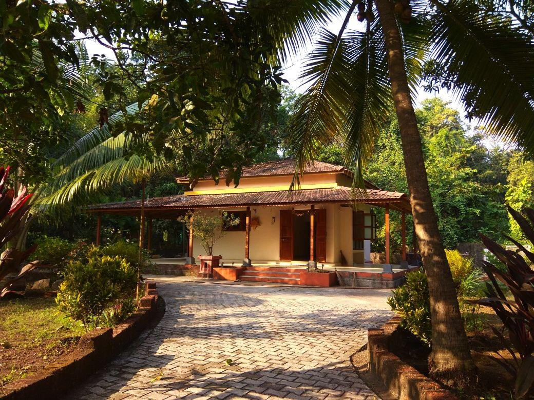 Nivaant Independent House, une véritable maison Kokan - Maisons à louer ...