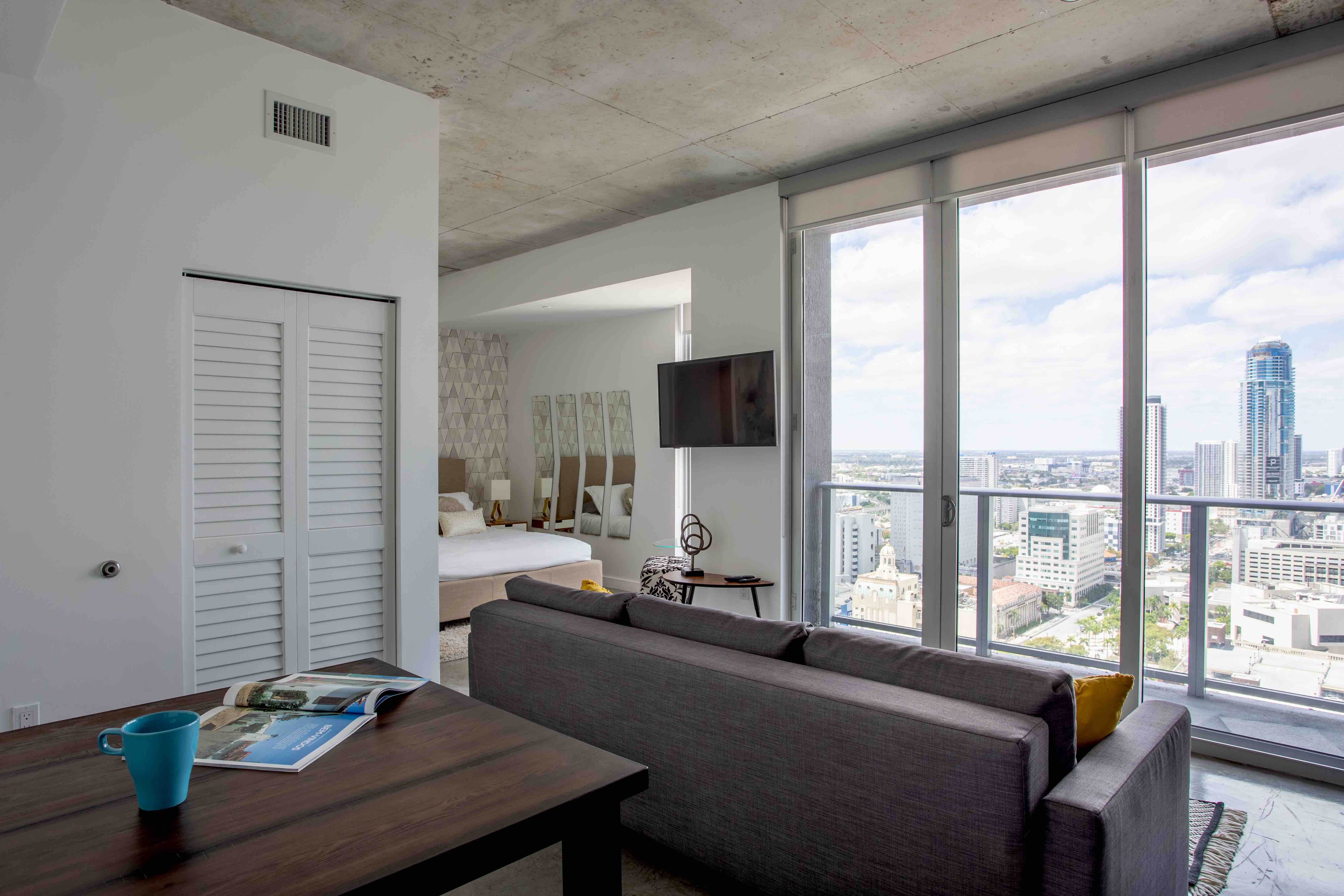 Miami Brickell Downtown, Luxurious Apt /Ocean View - Lofts for Rent in ...