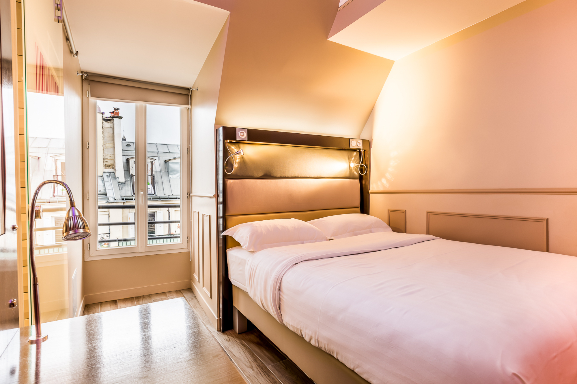 Sweet & cosy room next to Canal Saint Martin ️ - Boutique hotels for ...