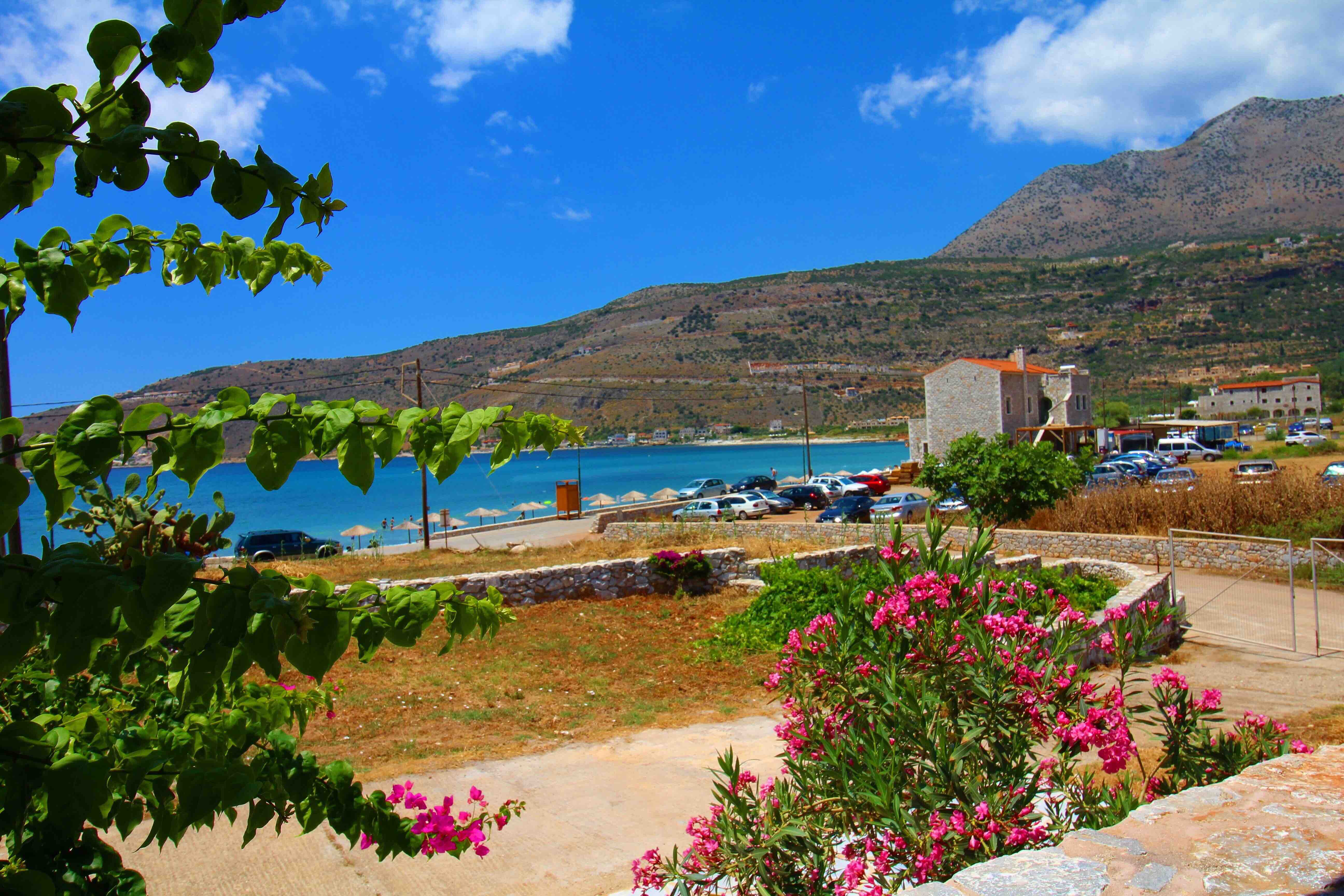 Beachfront Villa by the Ocean - Villas for Rent in Neo Itilo, Greece ...