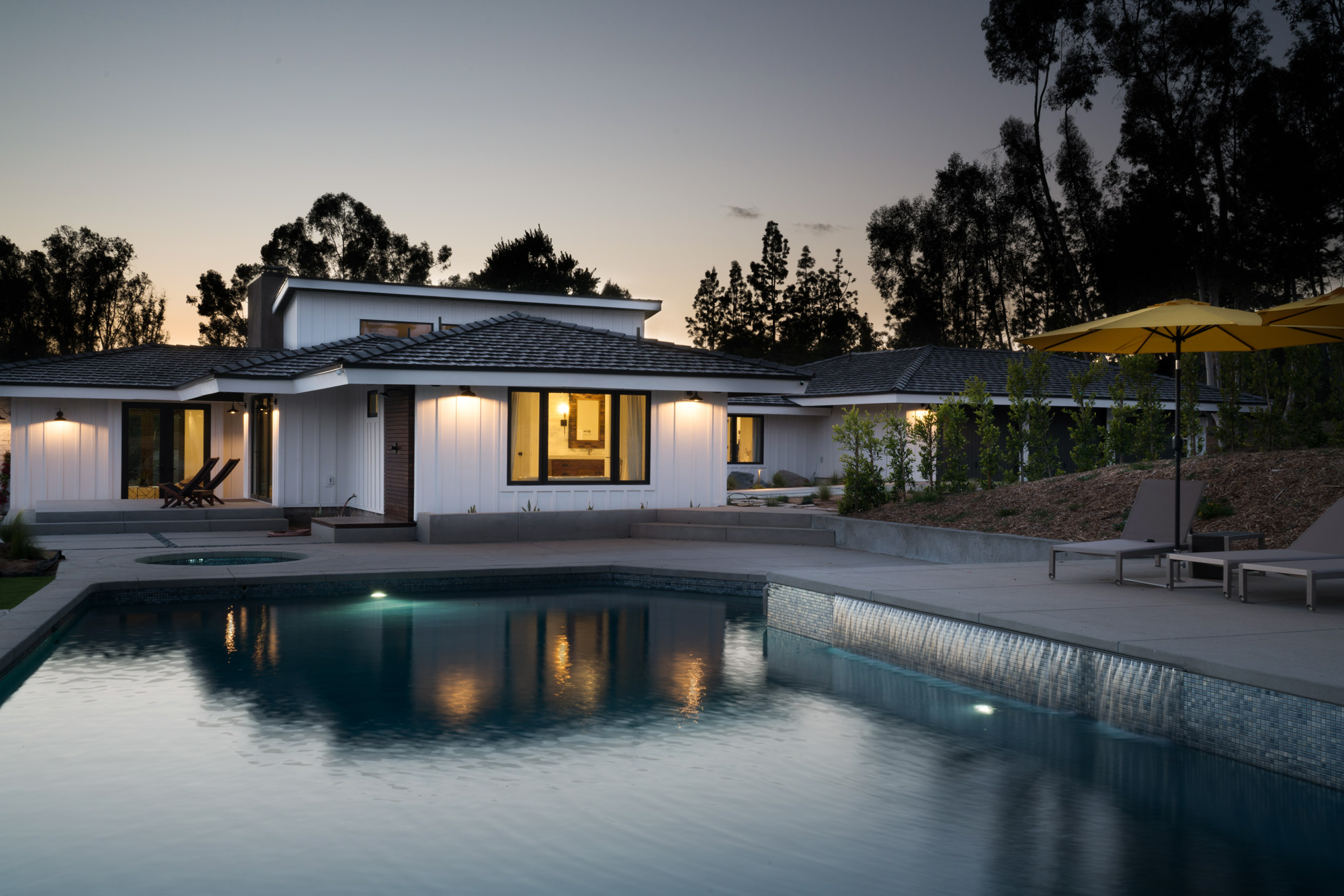 Modern Luxury Ranch Style Homes Xfinity Pool