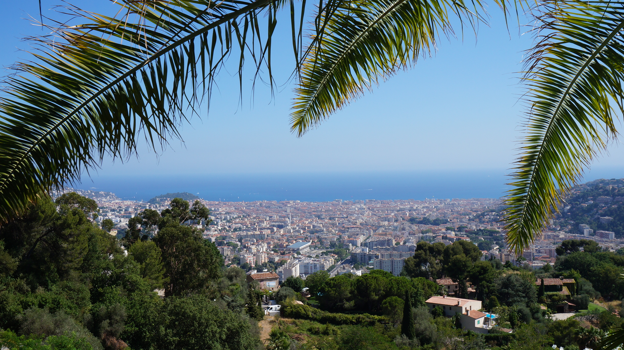 NICE - Ap 2P Splendide Vue Mer&Jardin dans Villa - Appartements à louer ...
