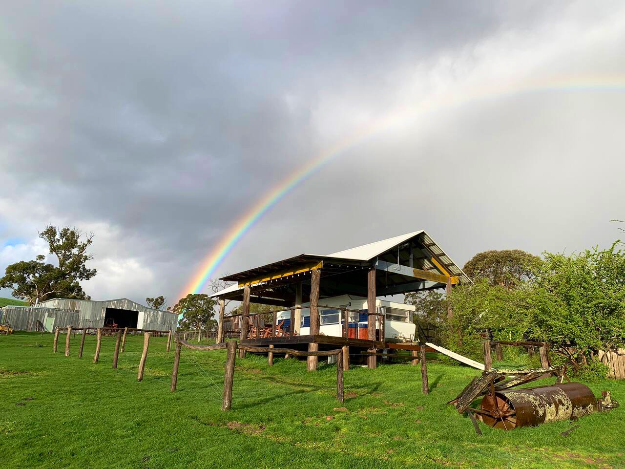 Viscount Royal Caravan 1974 On Historic Property - Campers/RVs for Rent ...