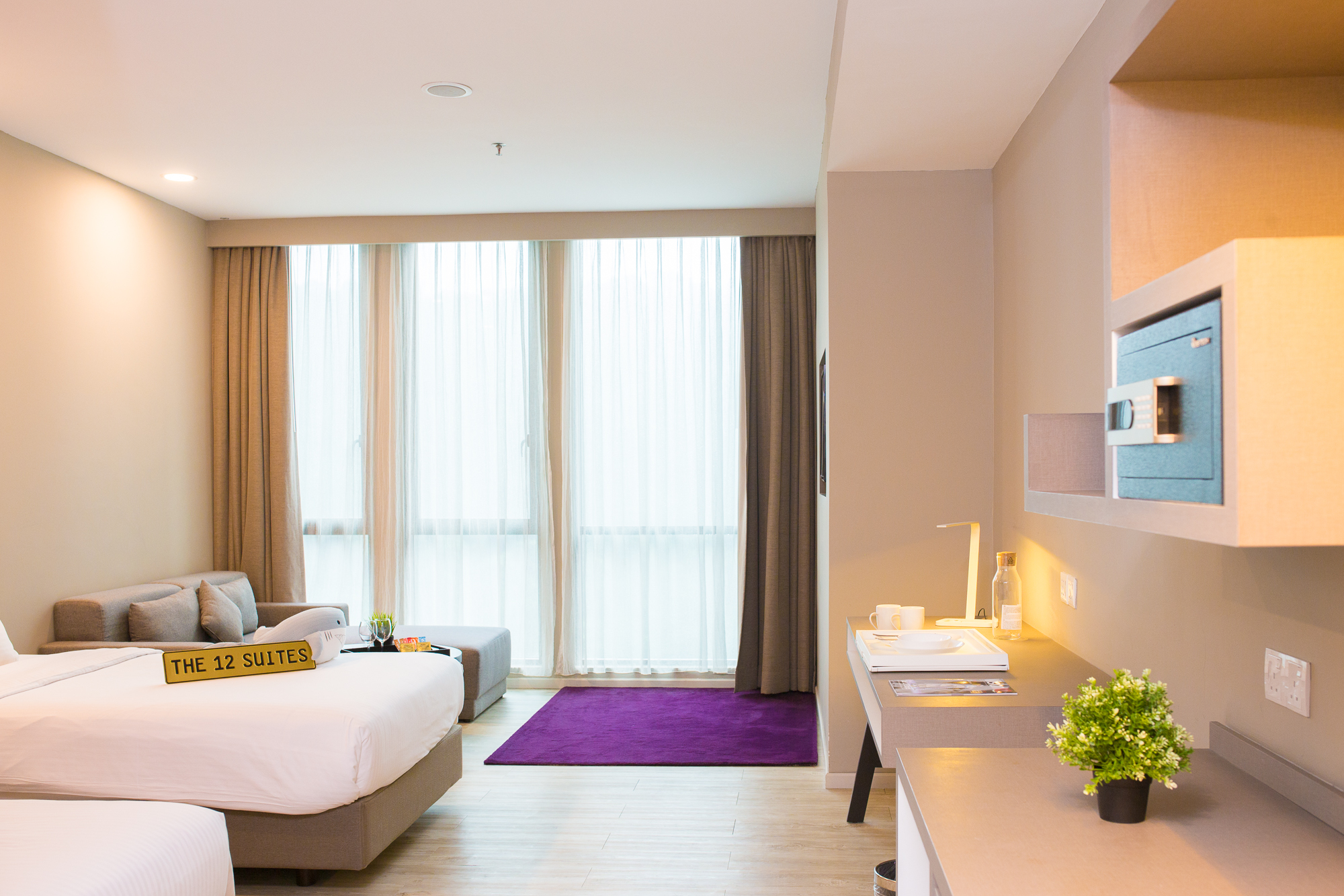 WIFI/ASTRO Hotel King Suites près du MRT/1U 4 étoiles - Airbnb