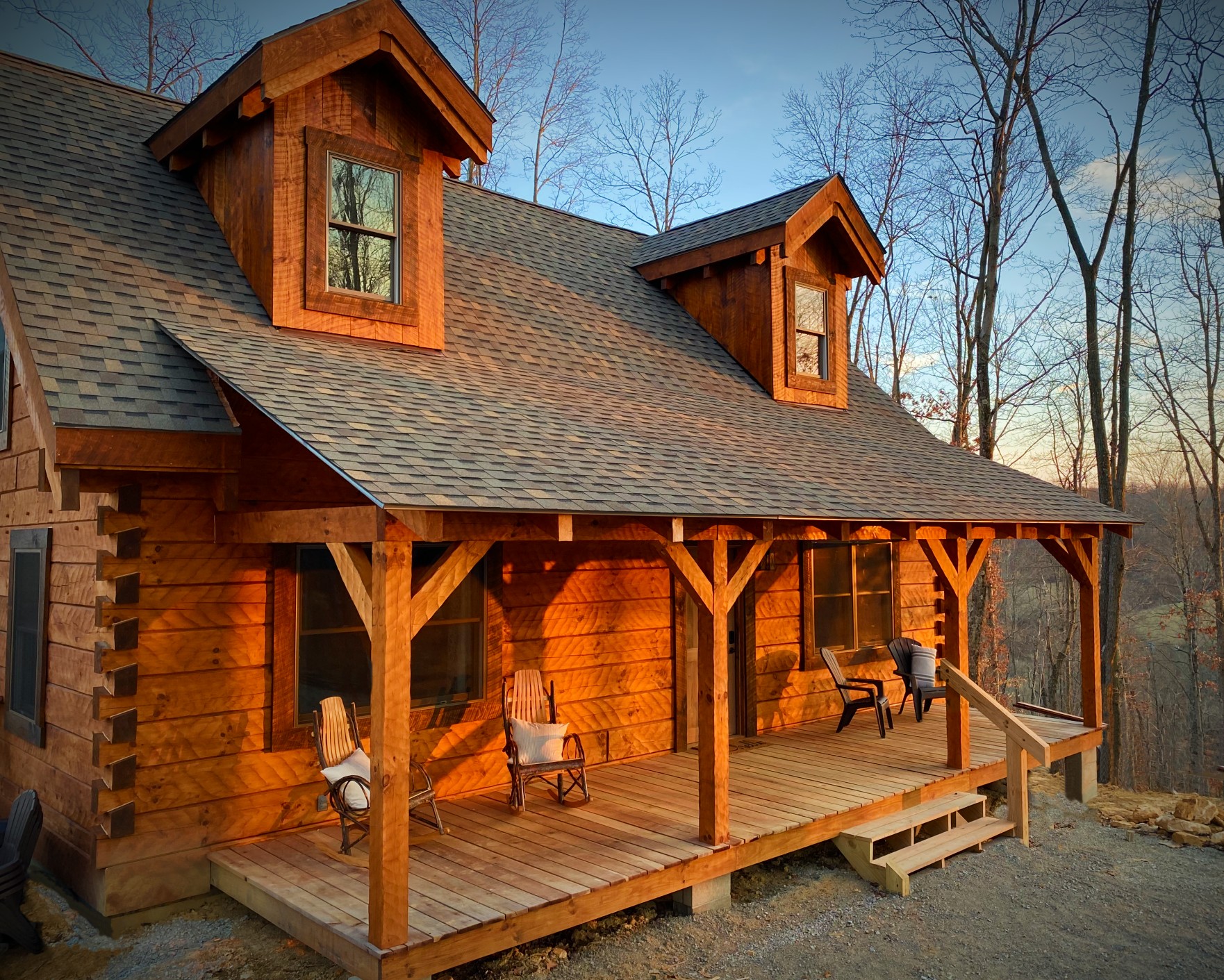 Tupelo - Hand hewn private log cabin with views - Cabins for Rent in ...