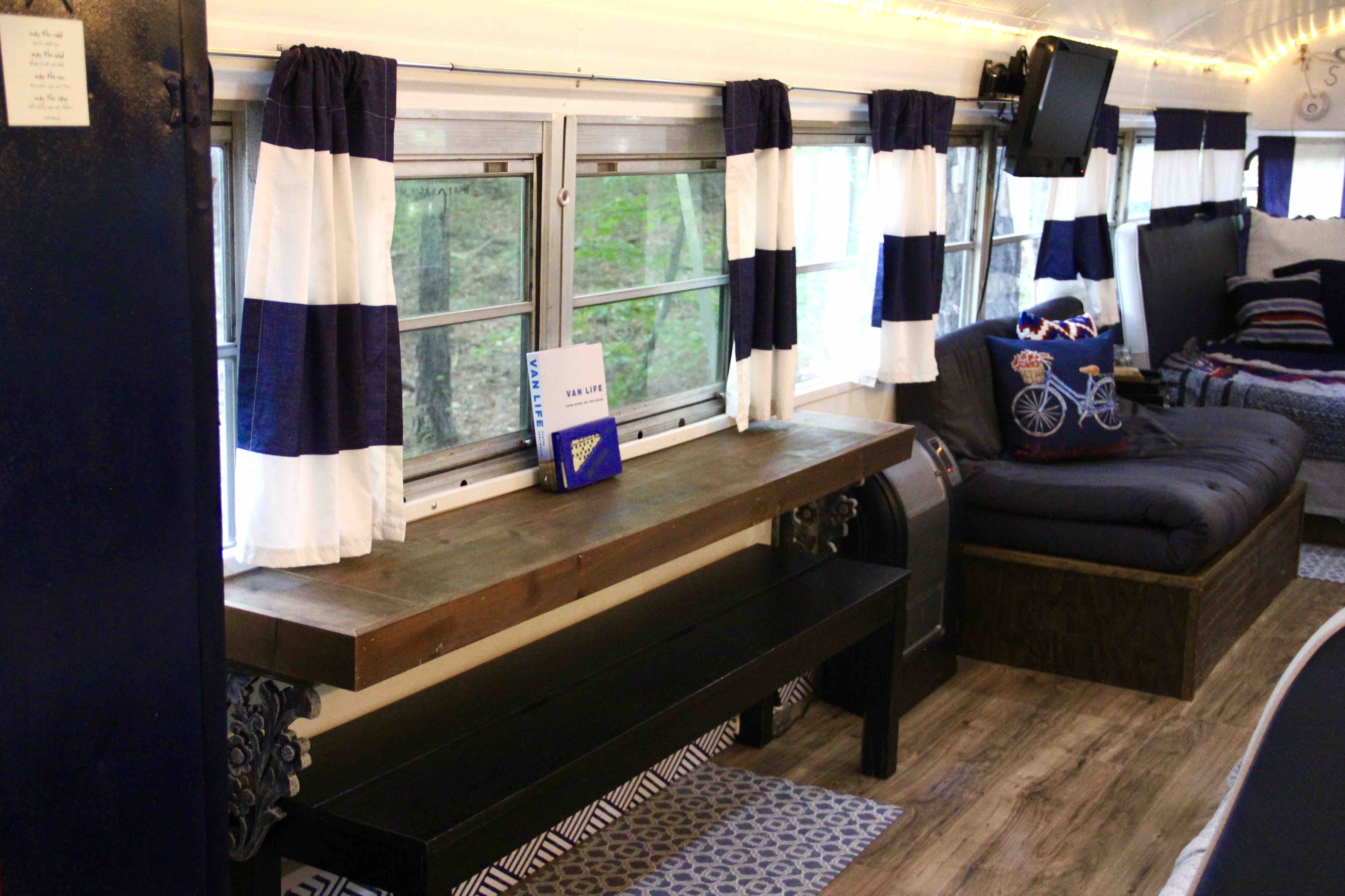 Stay Bird Bus at Eco-Farm Homestead - Buses for Rent in Canton, Georgia ...