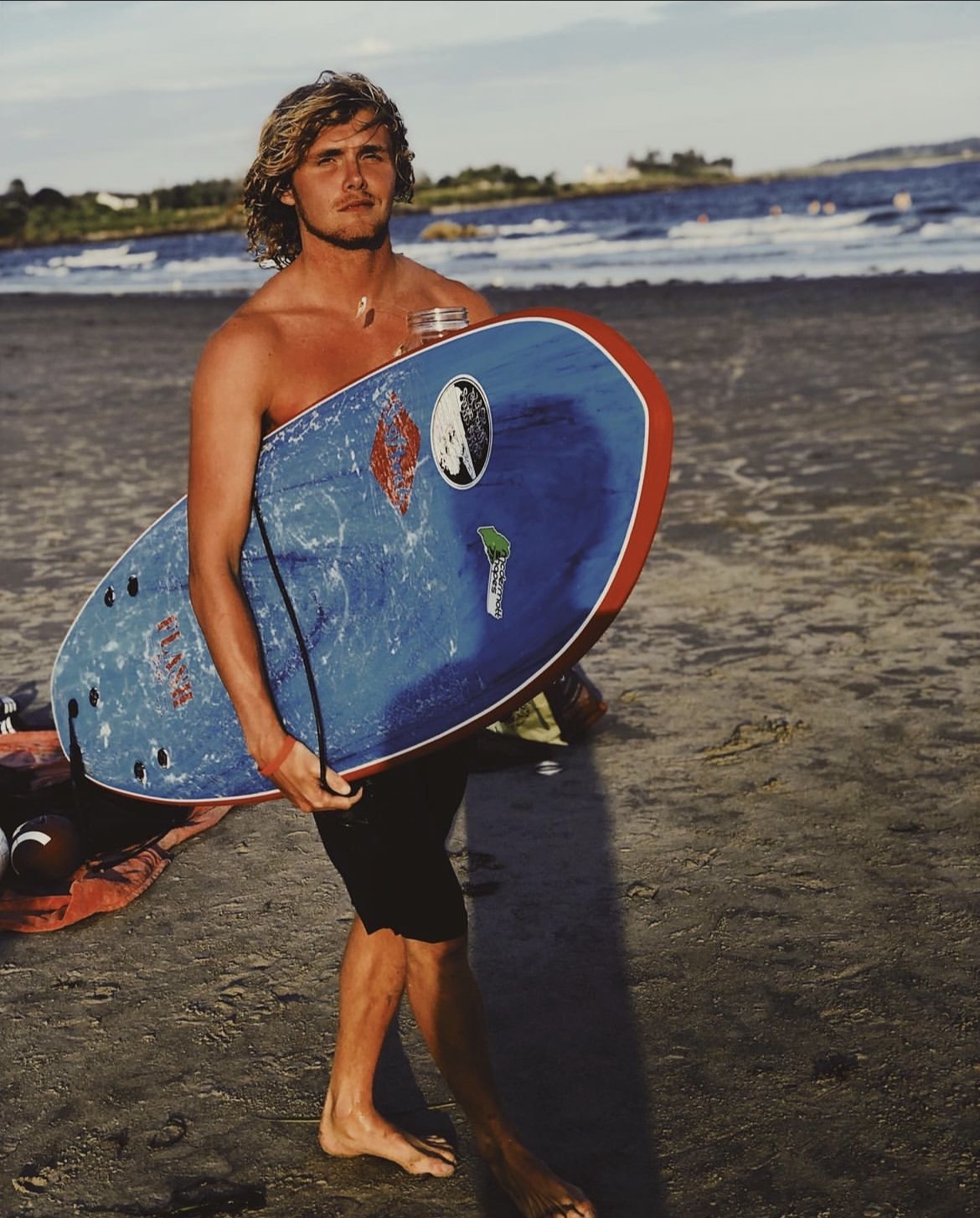 Surfing with a Cali Bro for Beginners - Airbnb