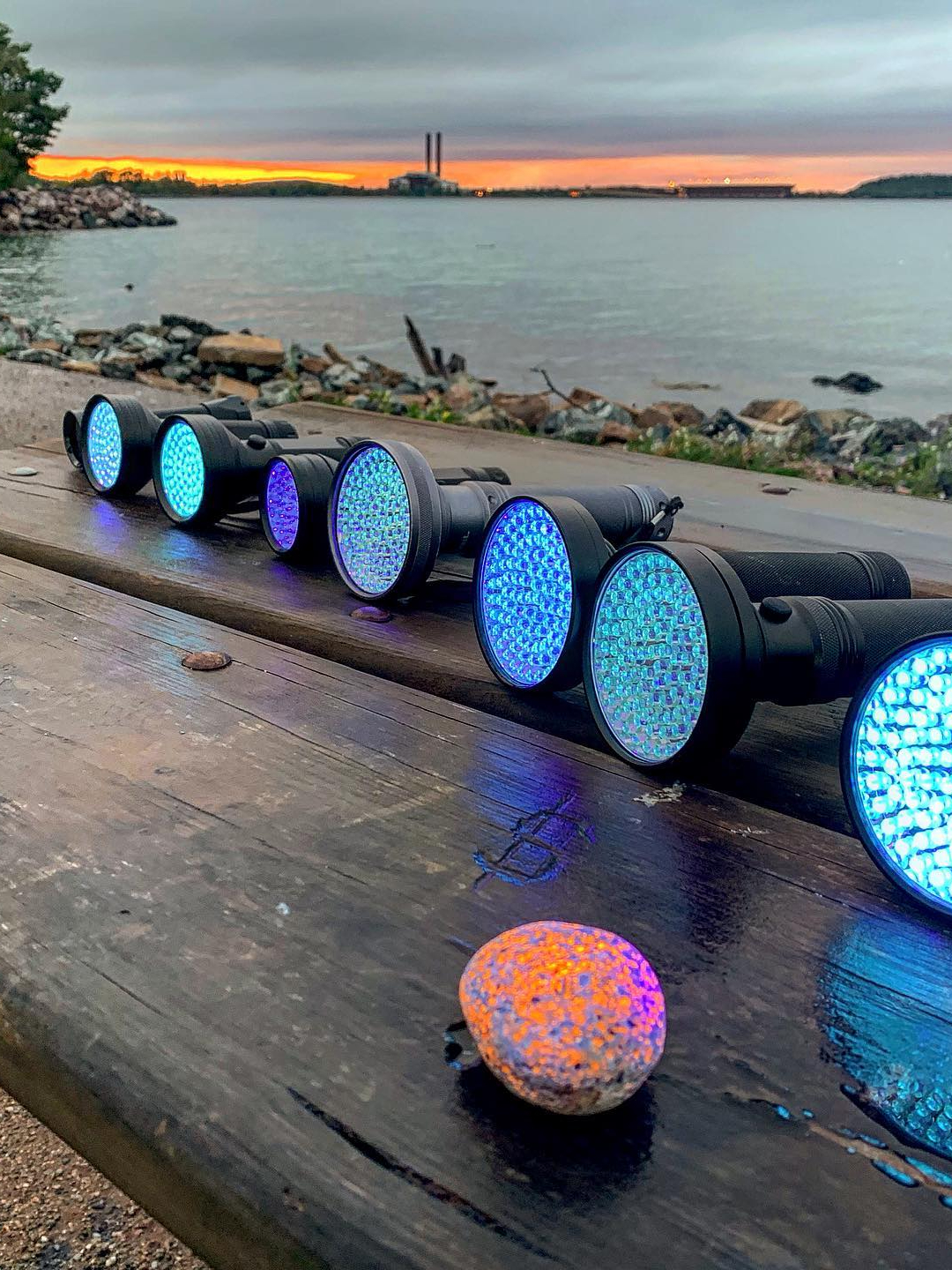 Night Hunting for Rare Yooper Stones - Airbnb