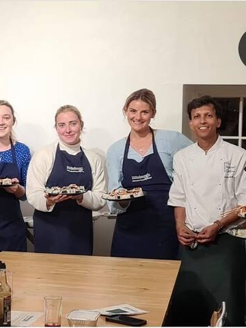 Discover Glasgow with Private Chef Rohan - Airbnb