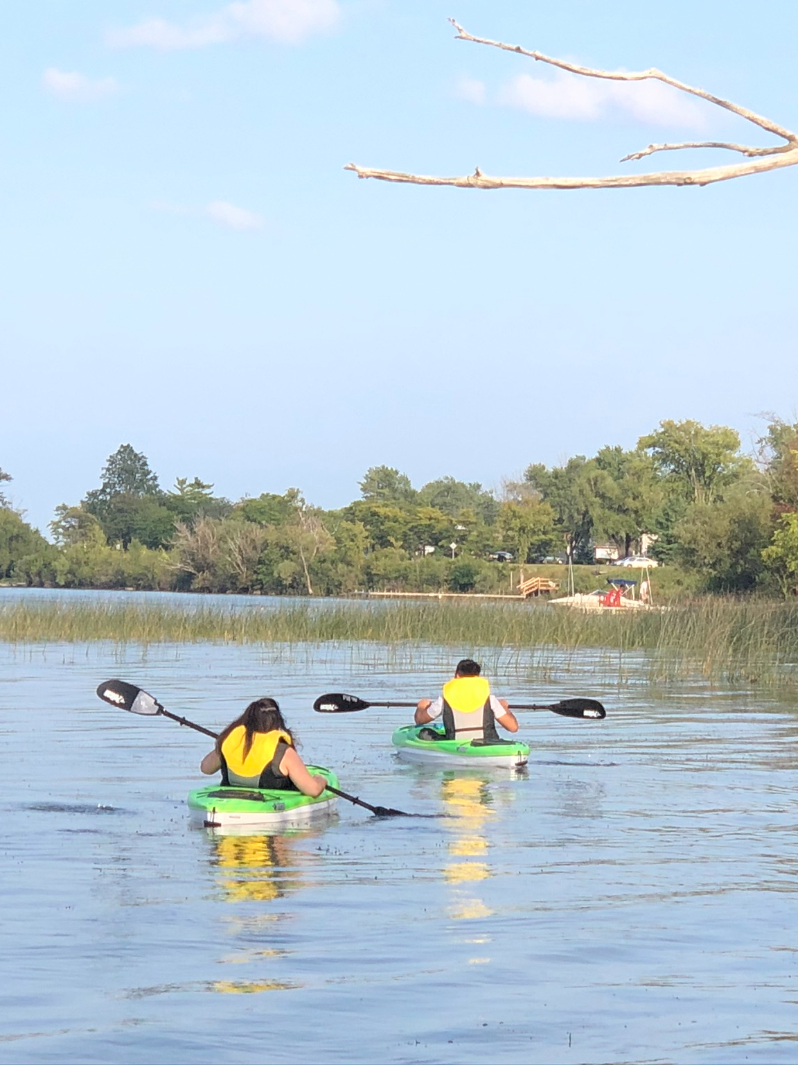 Kayak along the Upper Niagara River - Airbnb