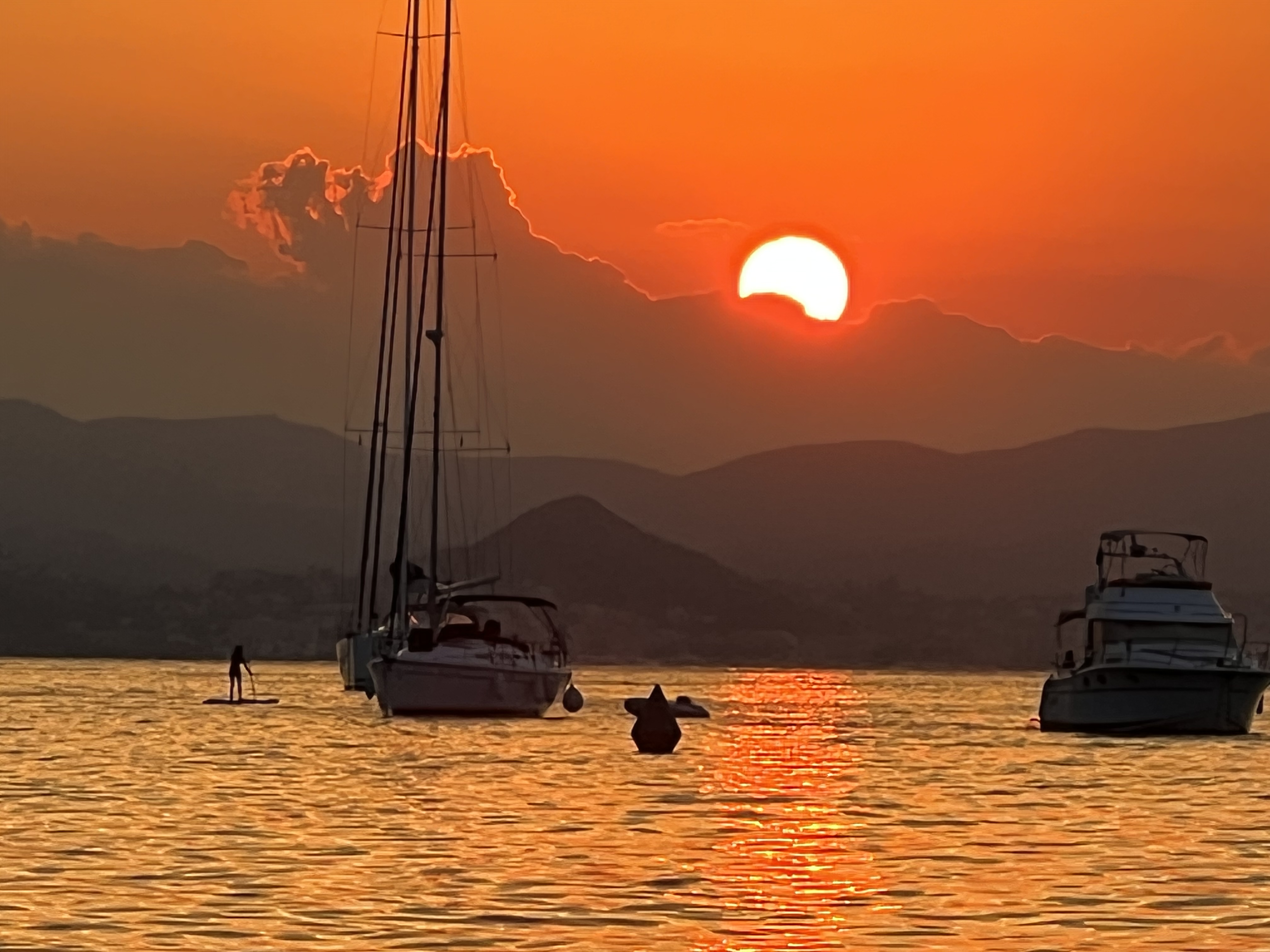 New, sunset sailing cruises on French Riviera with rose wine - Airbnb