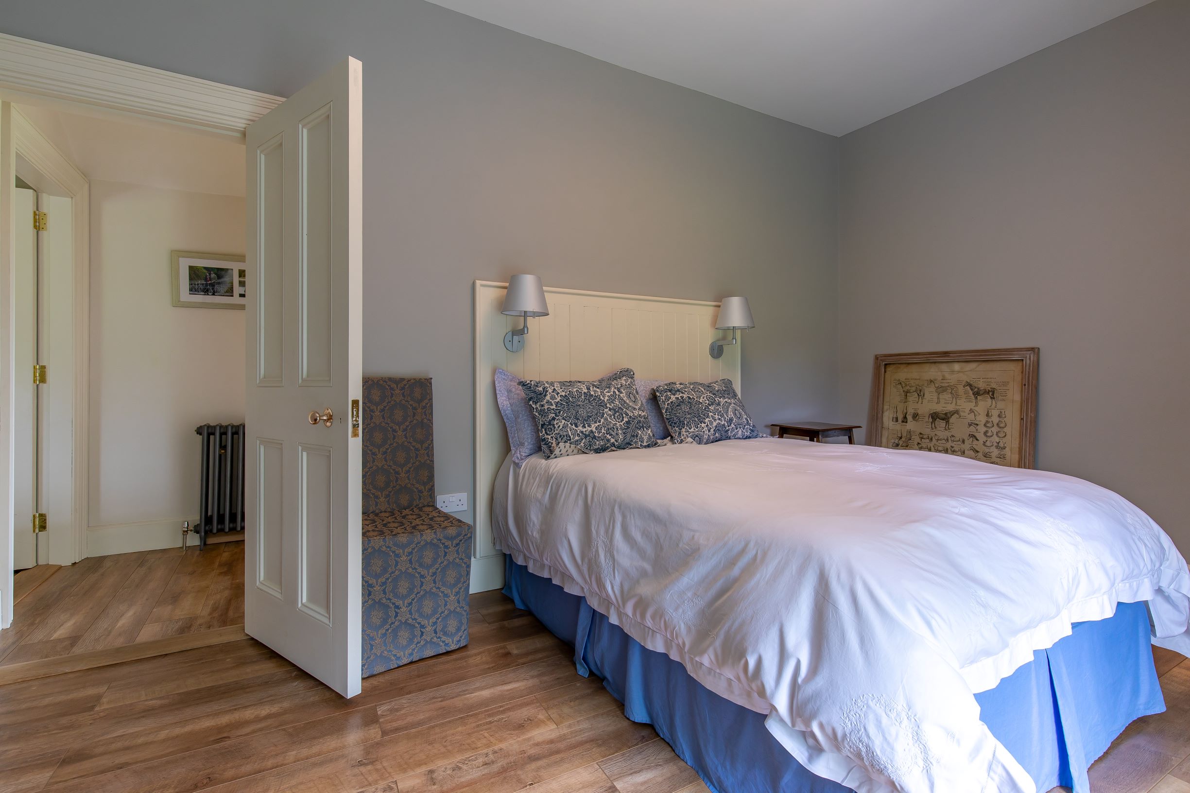 Luxury Georgian Country House Mount Briscoe - Farm stays for Rent in ...