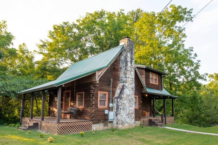 Rippling Waters Retreat | Riverfront Rustic Cabin - Cabins for Rent in ...