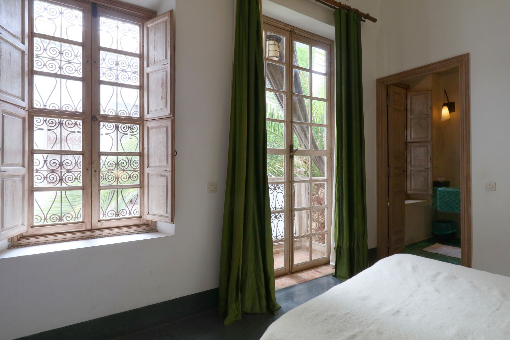 Riad Dar Zelda : Vegetal superior room - Airbnb