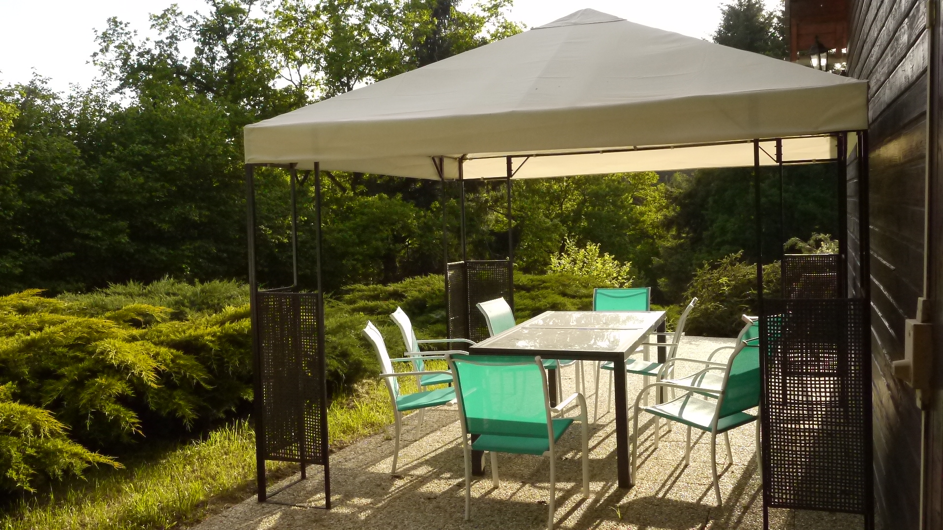 Chalet de pêche, pêche en étangs privés, barque - Chalets à louer à ...