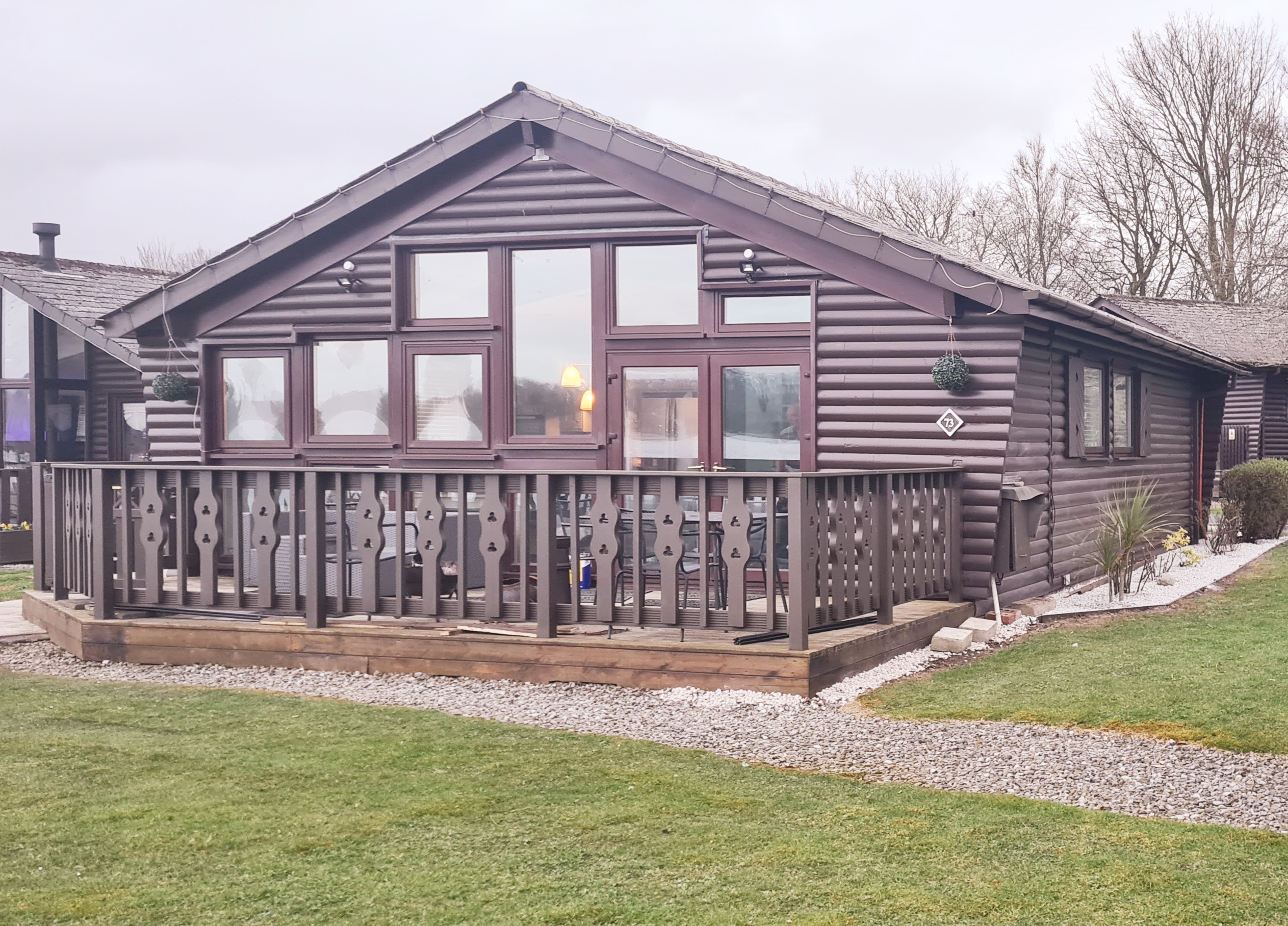 Fenna Lakeside Lodge - Pine Lake Resort - Cabins for Rent in Lancashire ...