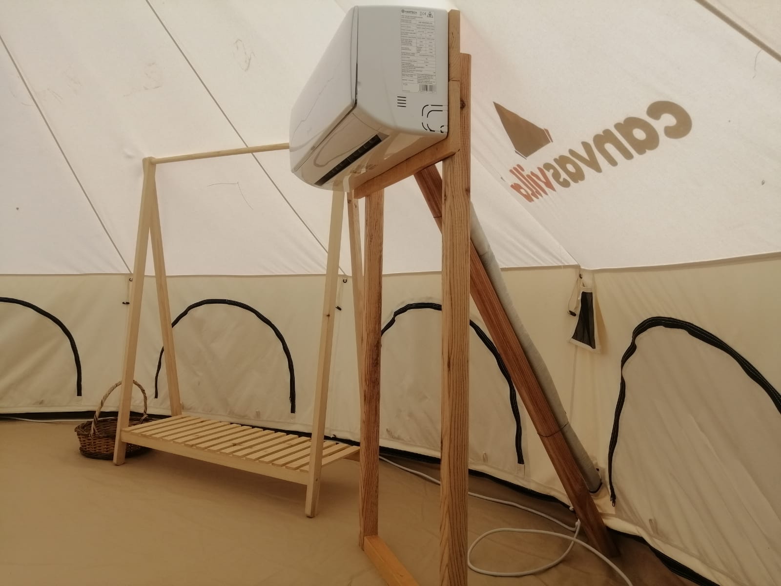 Triangle Tent - Airbnb
