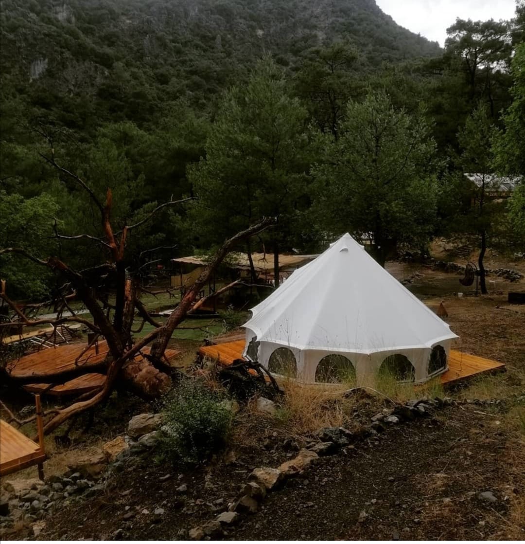 Triangle Tent - Airbnb