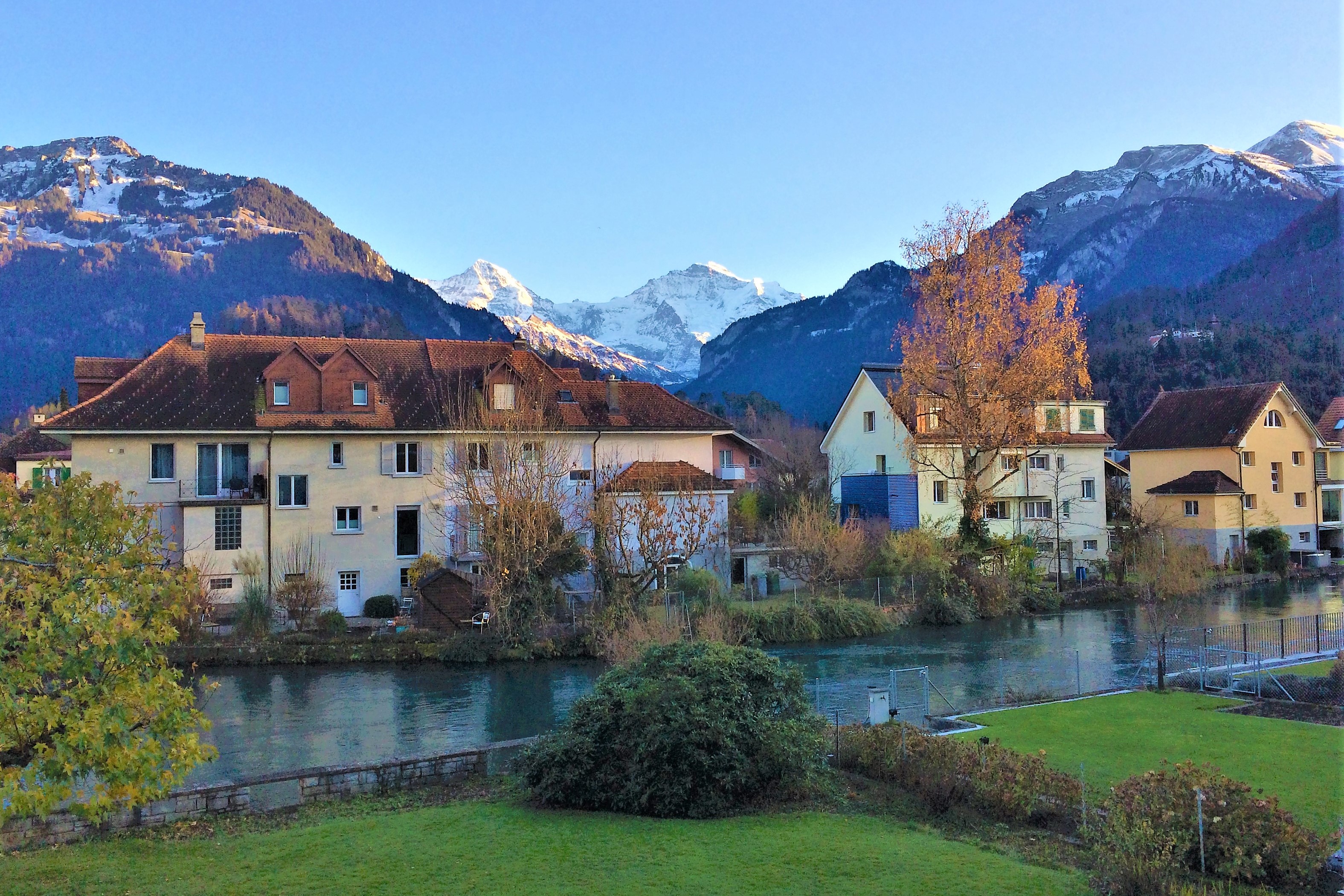 Aareblick, Interlaken West - Wohnungen zur Miete in Interlaken, Bern, Schweiz