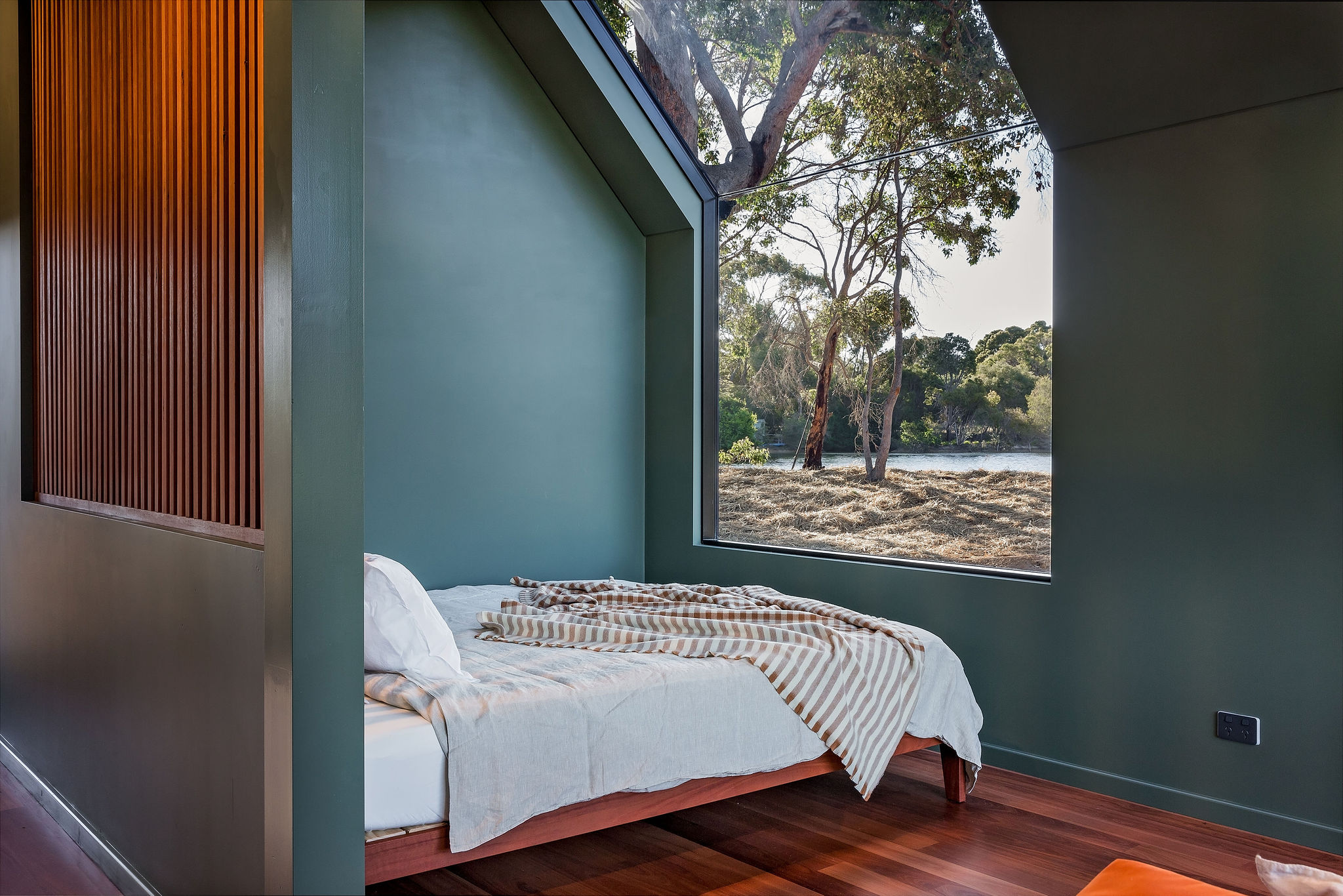 Petit Eco Cabin - Singles & Couples Retreat - Cabins for Rent in ...