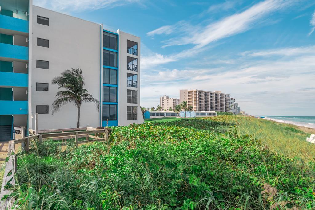 Turtle Reef Club: 2-BR, Sleep 6, Full Kitchen - Condominiums for Rent ...