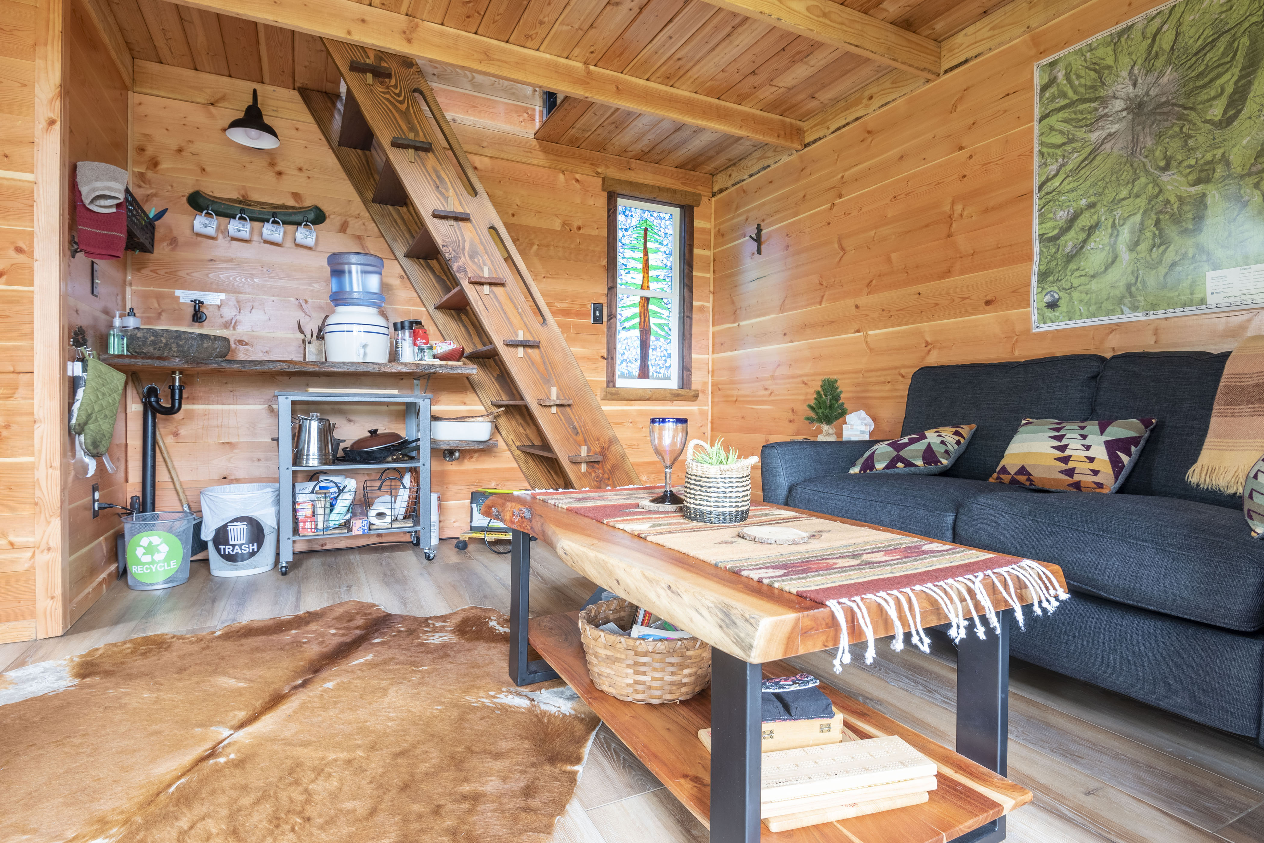 Treehouse Glamping Adventure in Sandy, Oregon - Treehouses for Rent in ...