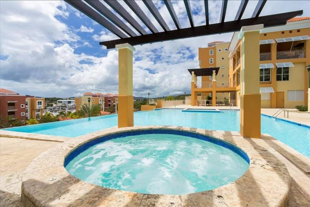 Ocean and Marina View Luxury 3bdrm Condo - Condominiums for Rent in ...