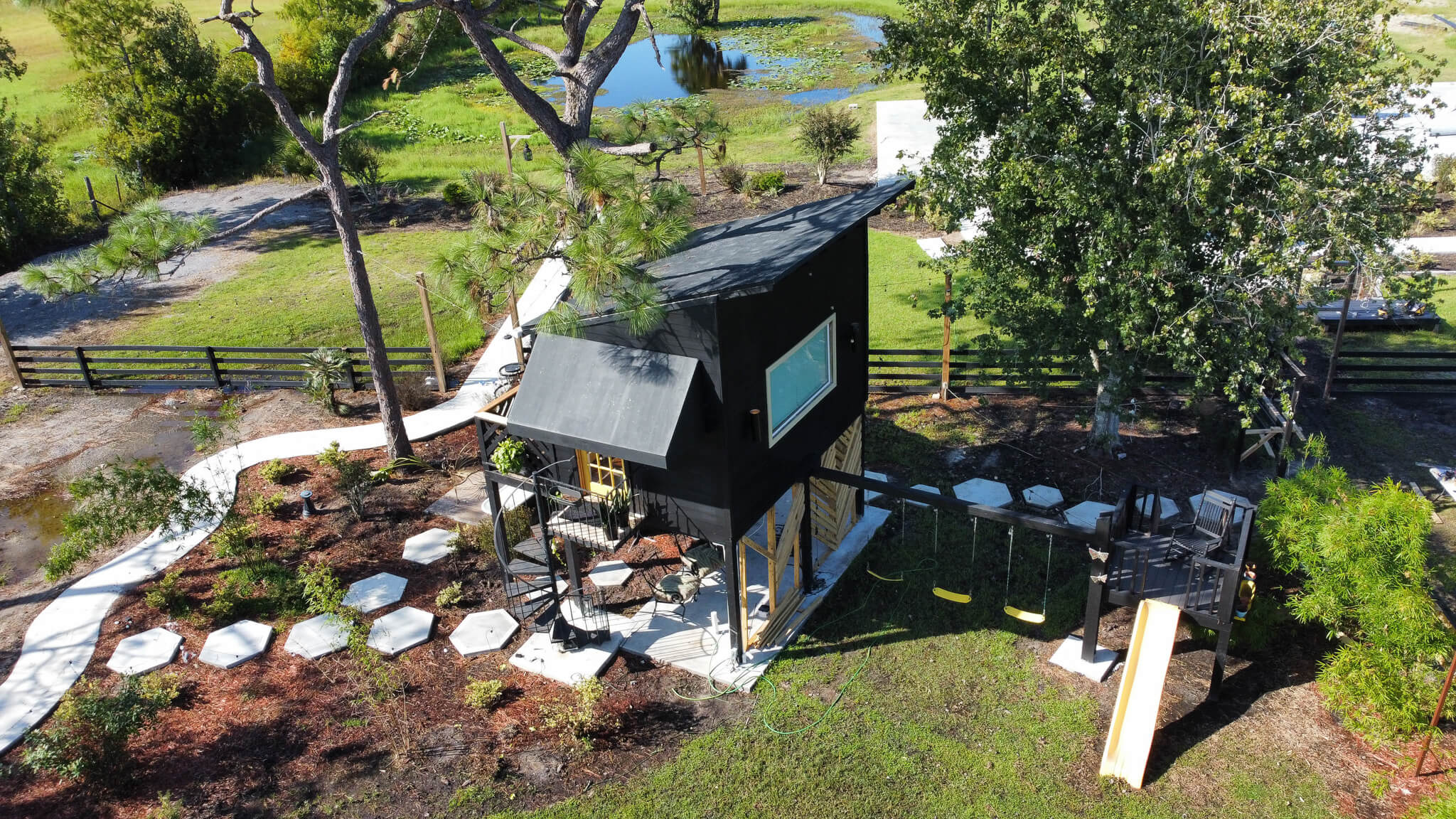 The Beehive Treehouse - Treehouses for Rent in Orlando, Florida, United ...
