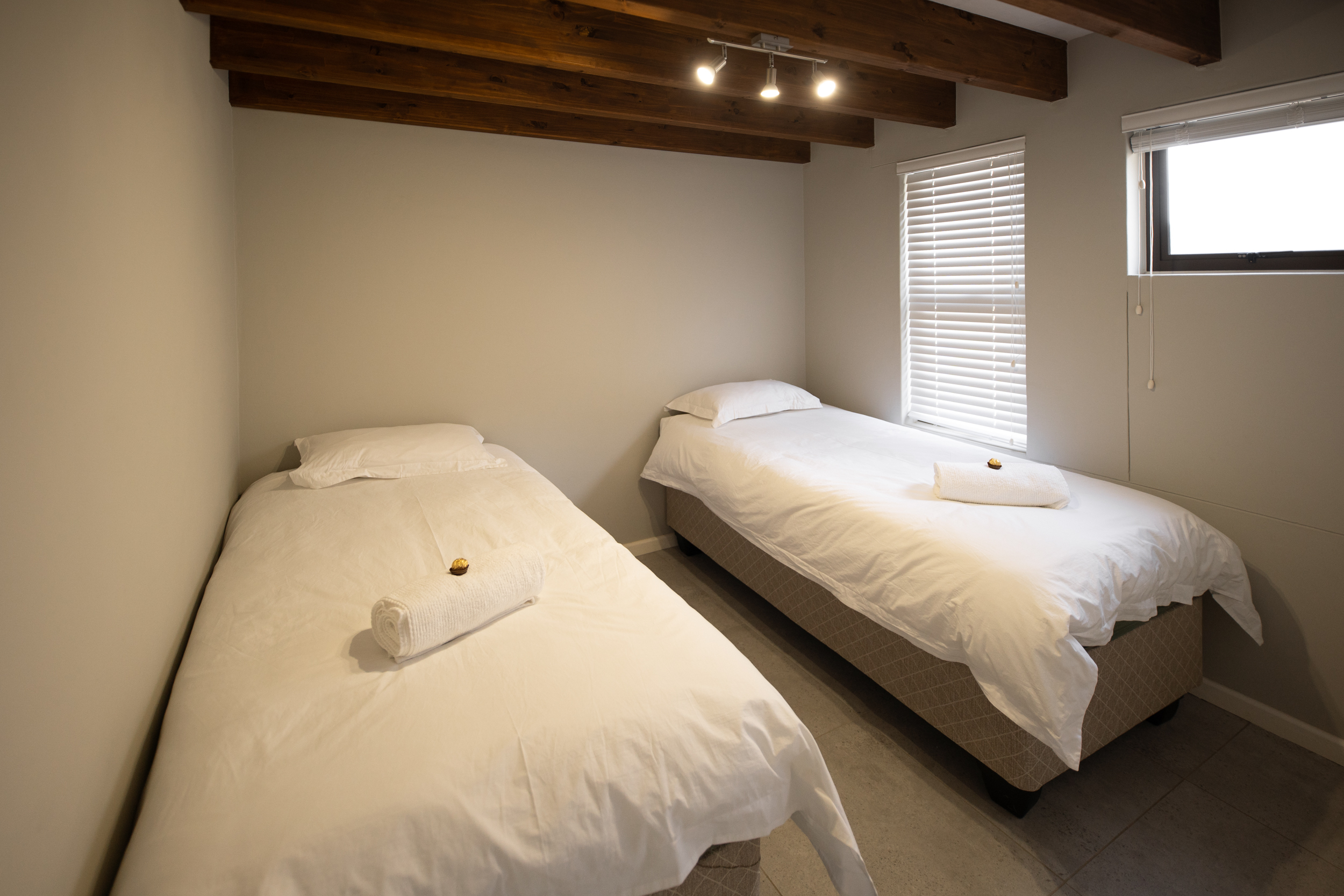 The Loft - Walking distance to Town & Beach - Lofts for Rent in ...