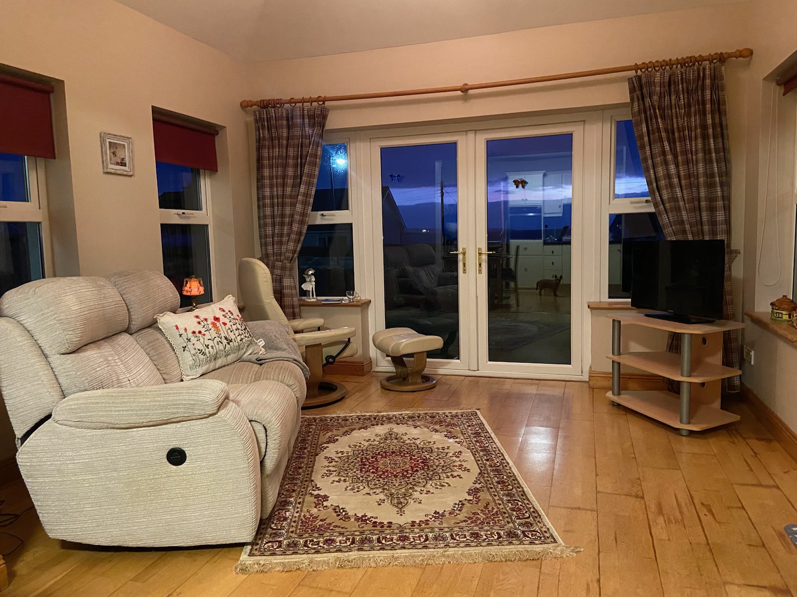 2 bed Holiday home 150 Mtrs from Cappa pier. - Condominiums for Rent in ...