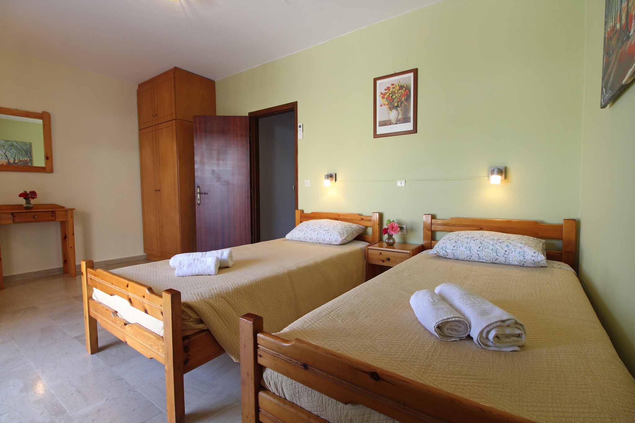House Dimitri Studio 8 Agios Georgios Corfu - Apartments for Rent in ...